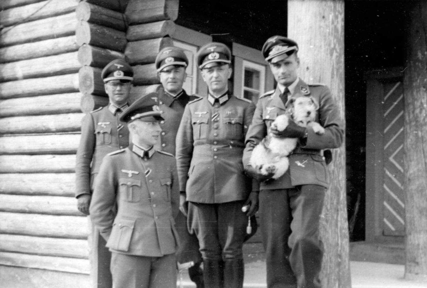 Evangelical Priest and Artillery Officer