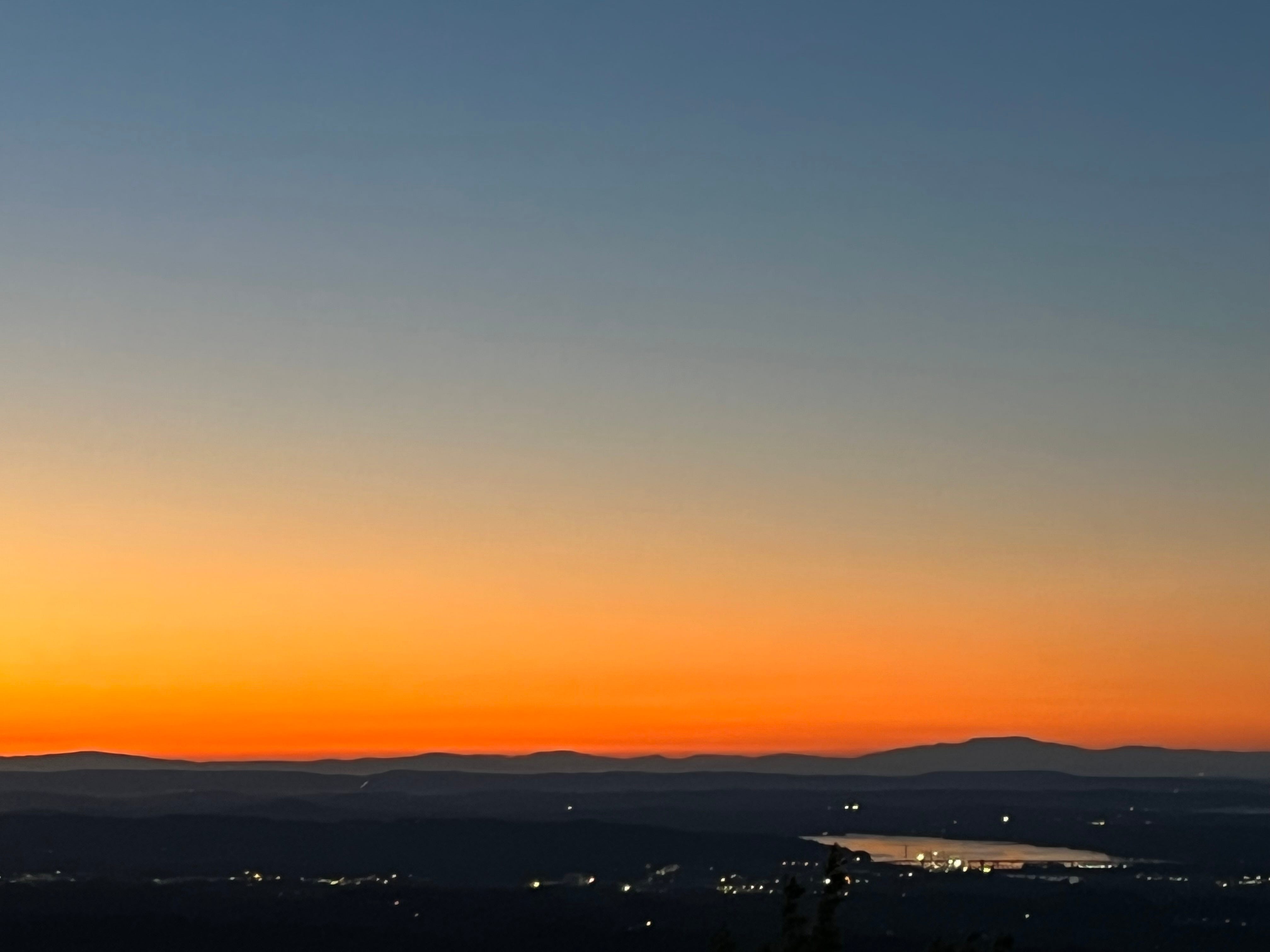 #14 - Chasing Sunsets - Hope’s Notes