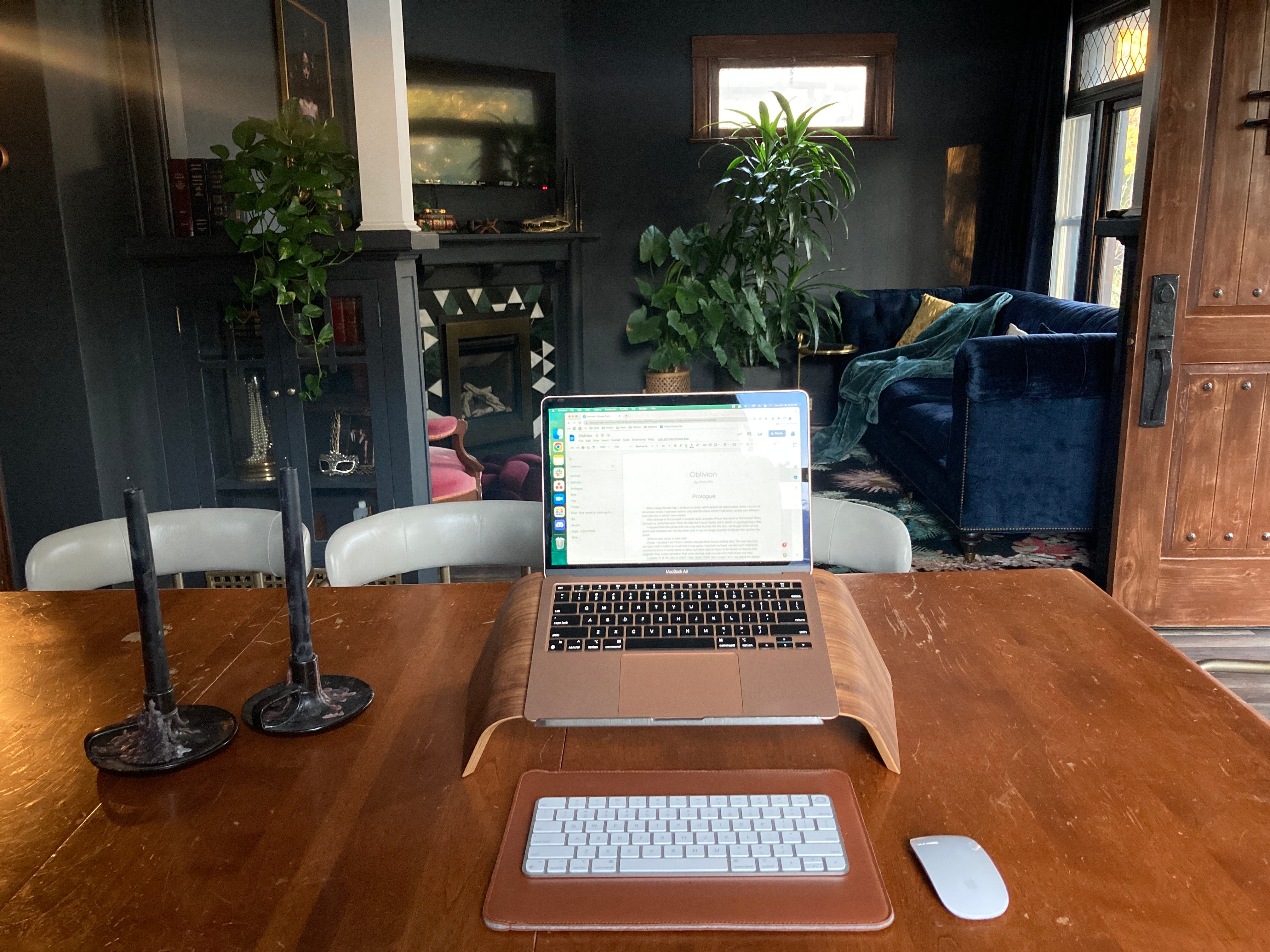 The Benefits of an Old Publishing Model 📰