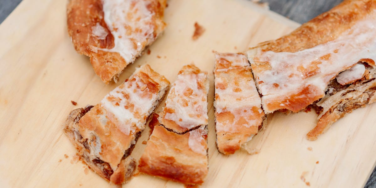 12 Essential Midwestern Desserts - Midwesterner