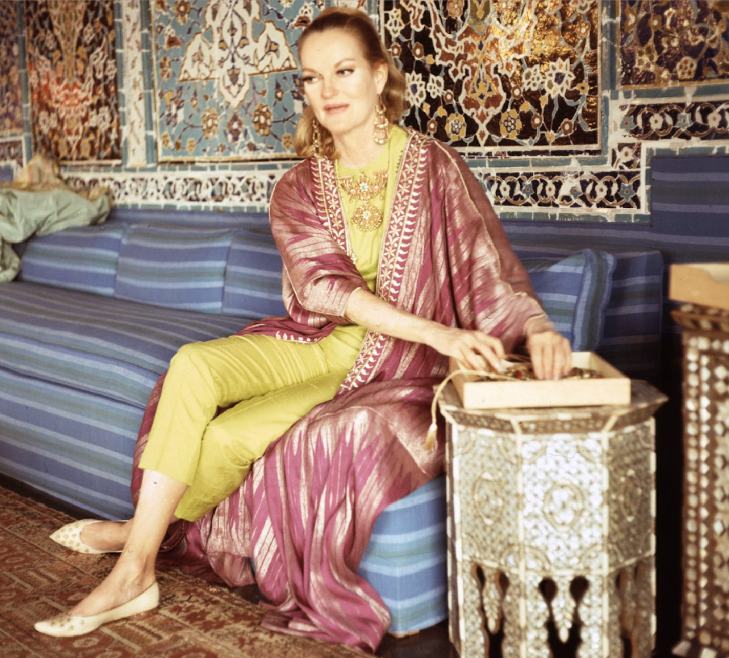 SHuSH: The tabloid edition - by ken whyte