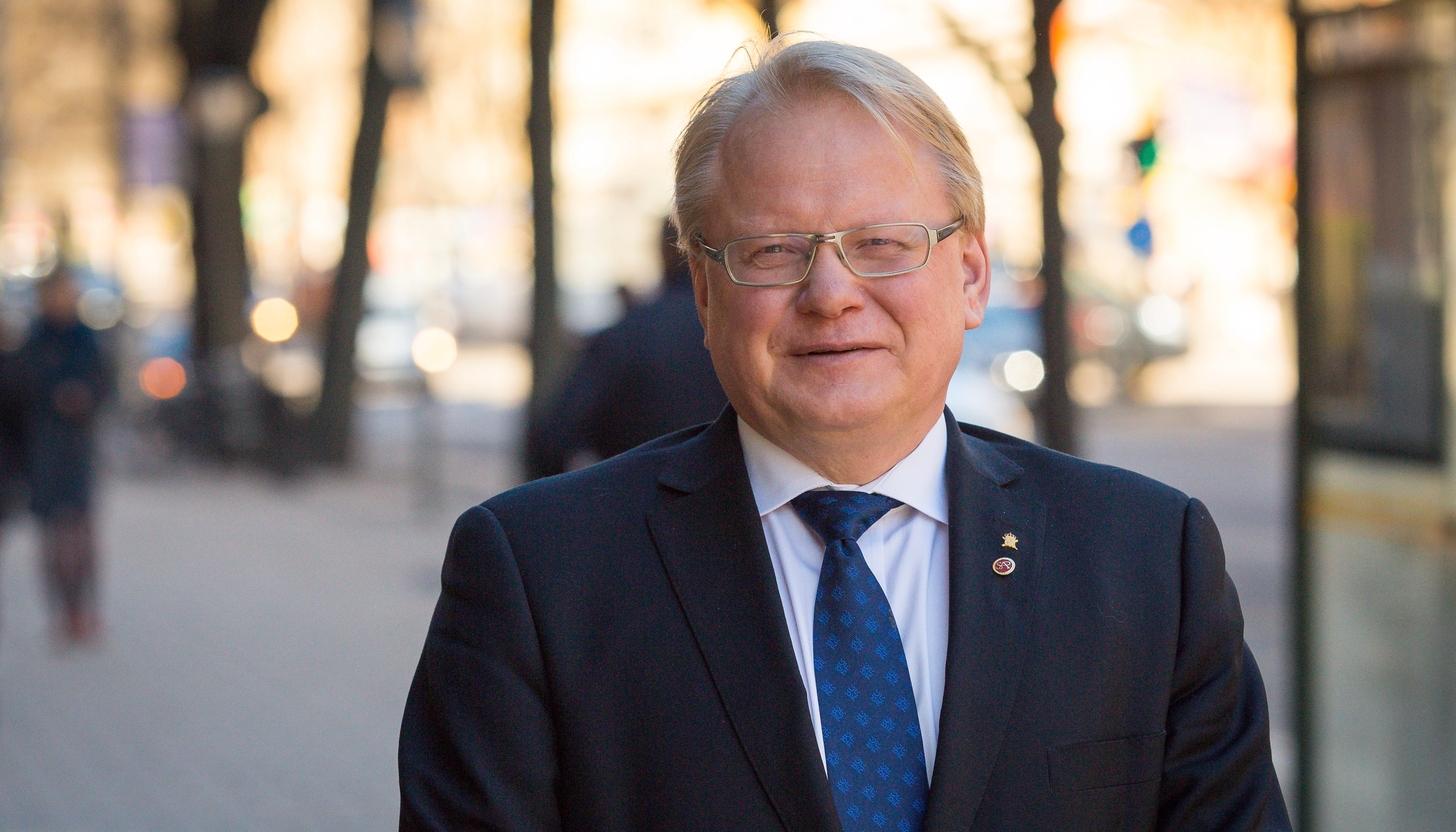 Peter Hultqvist: Om humanismen faller så öppnas barbariets portar