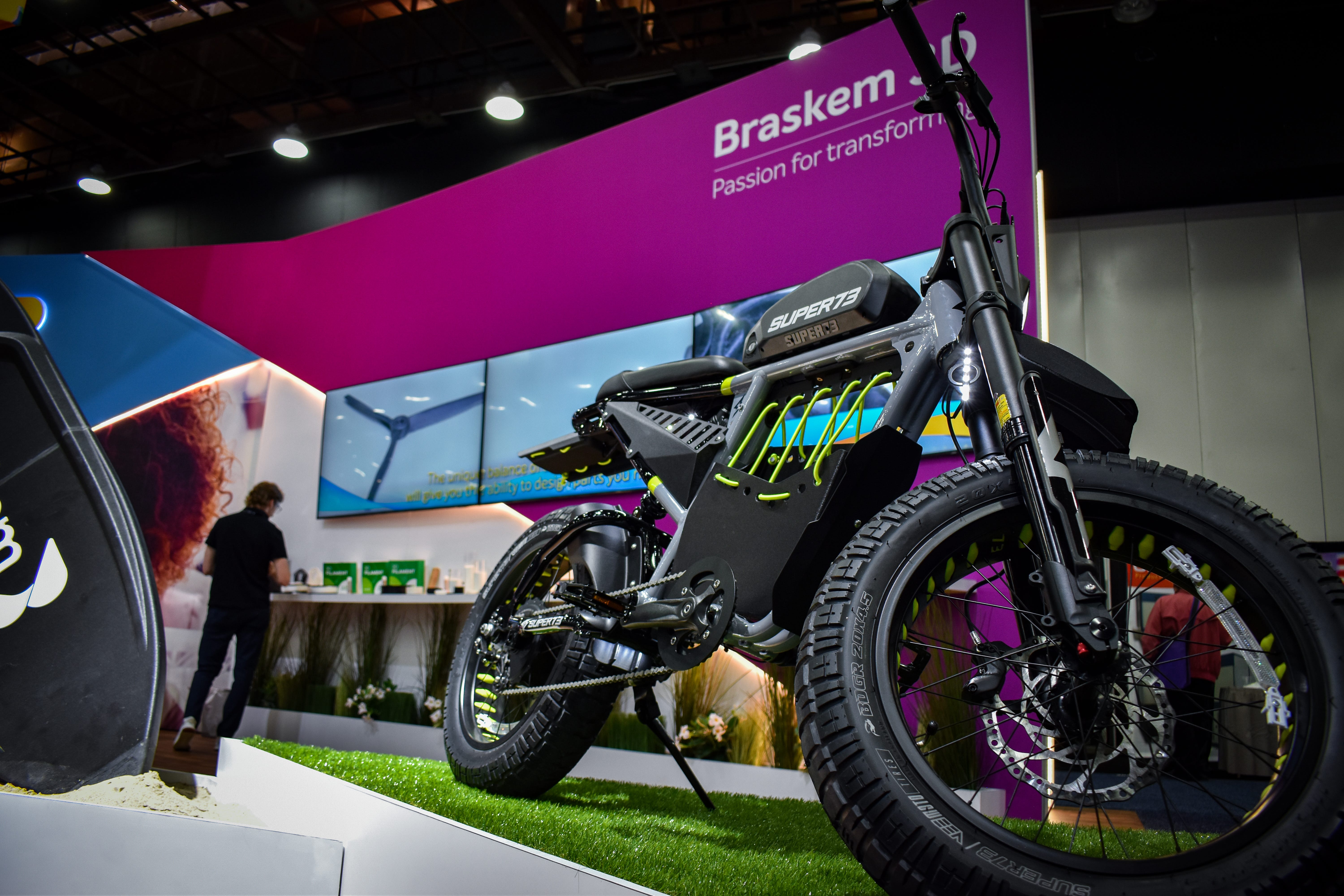 Q&A with DiveDesign on DfAM vs DfaM - by Duann Scott