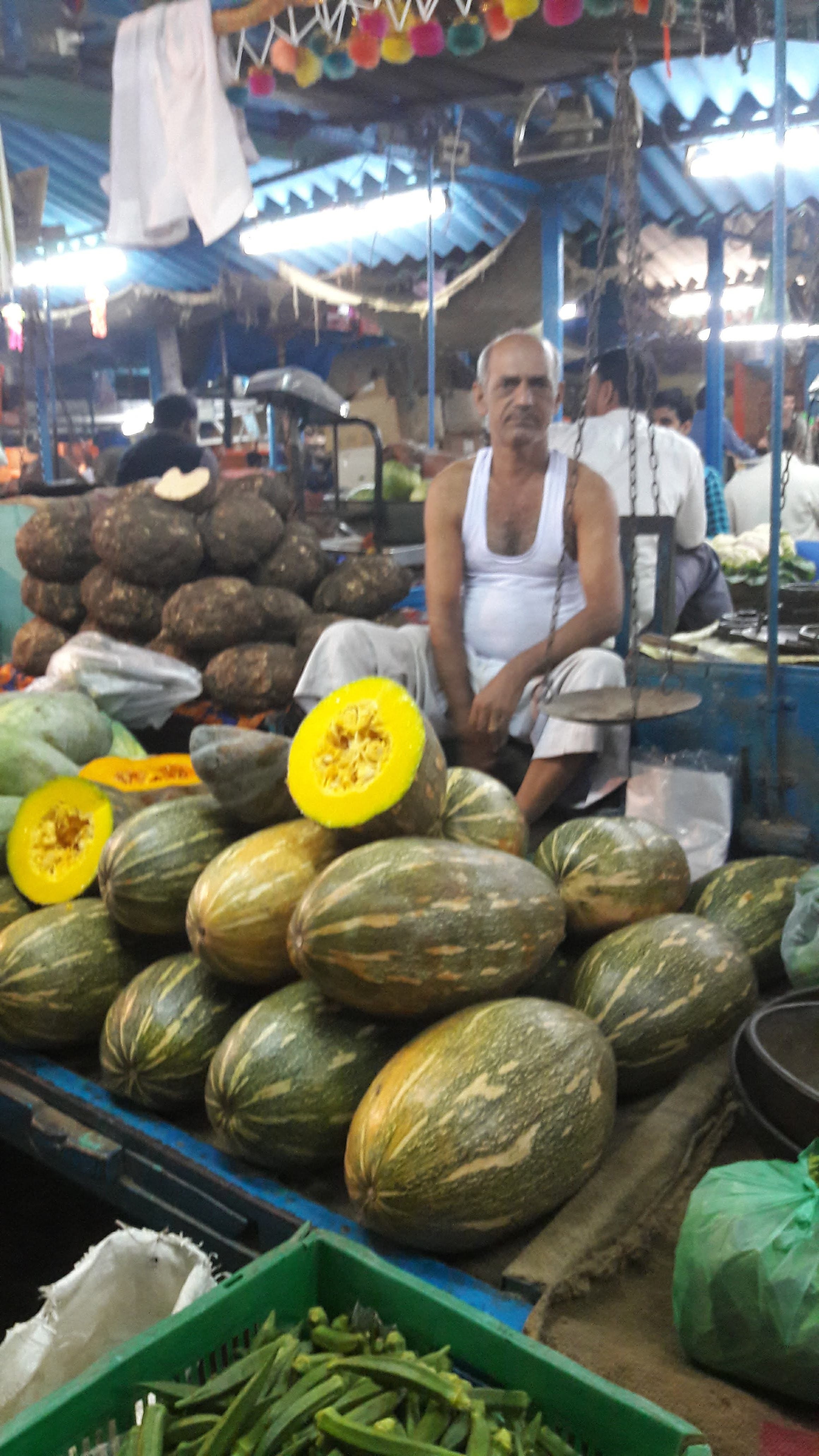 Navigate the jumble of Jambli Naka - by Giridhar Pai