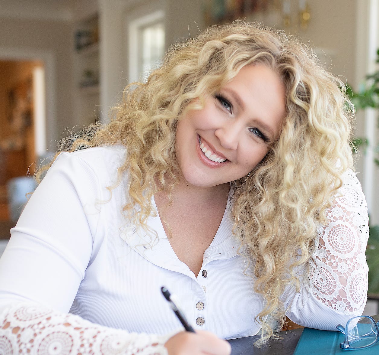 Julie Chenell | Substack