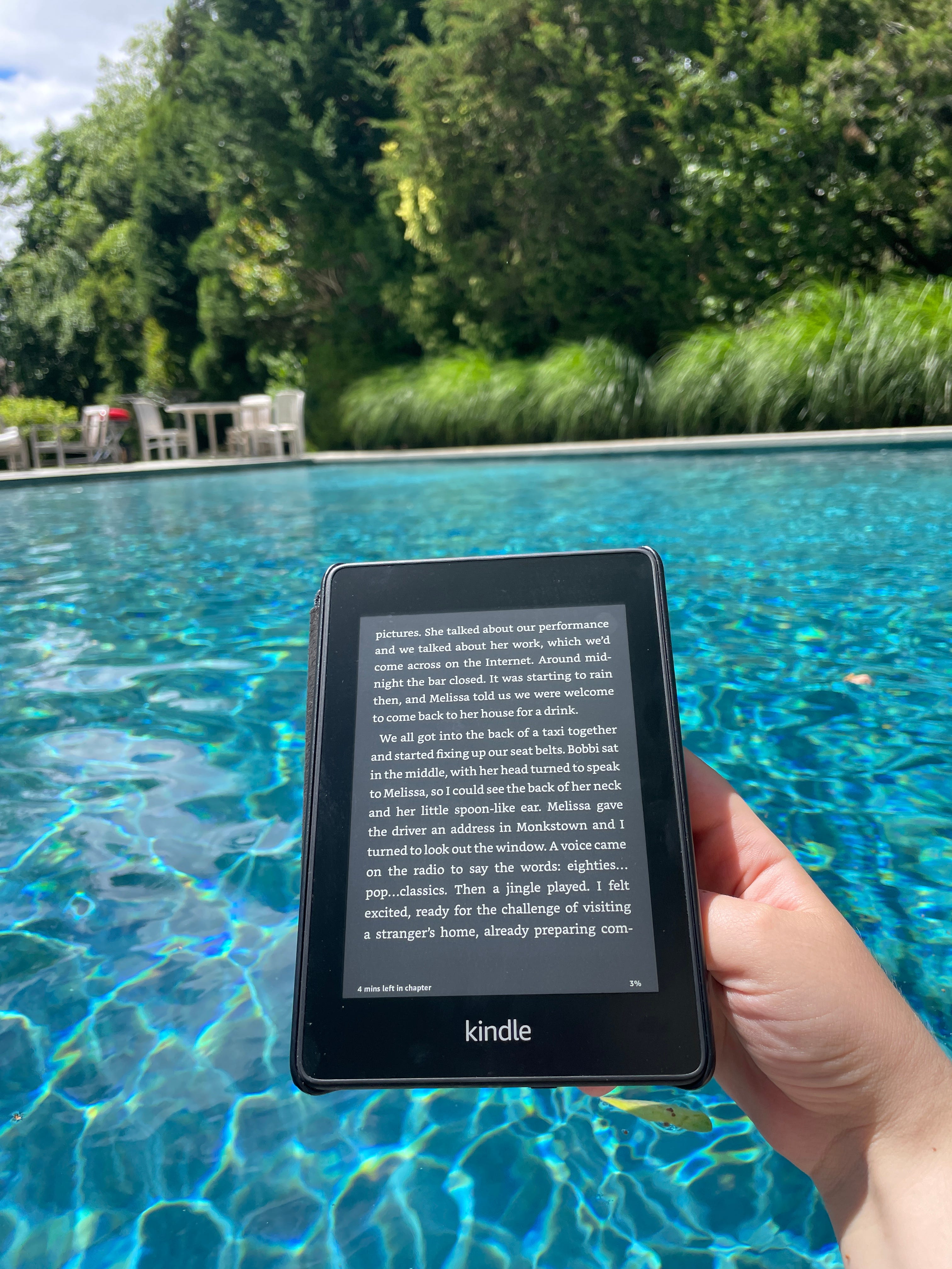 Sunshine Reading - by anna - amateur bibliotherapy