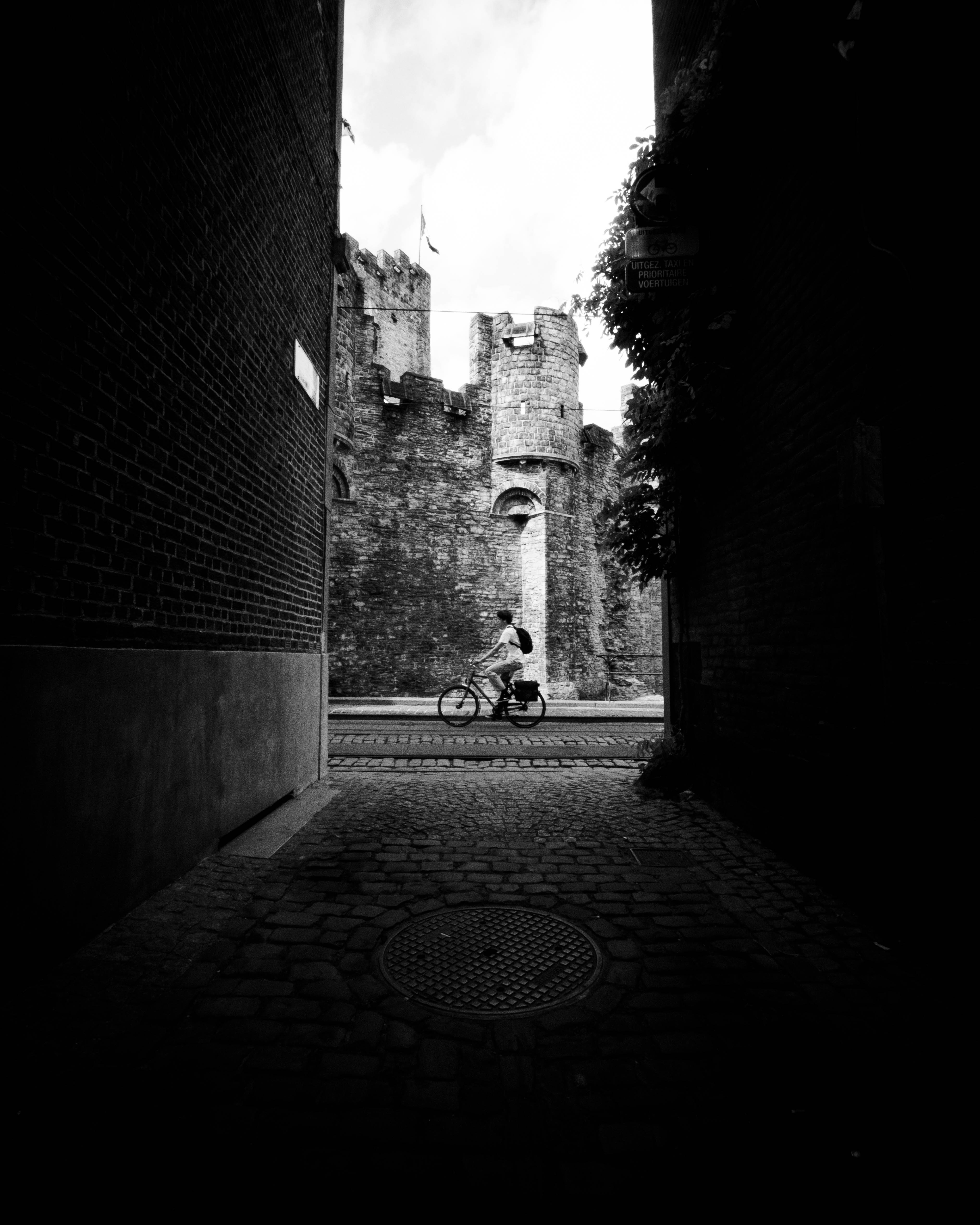 #12 time - by gery - Gent(BE) | Street photo | B&W