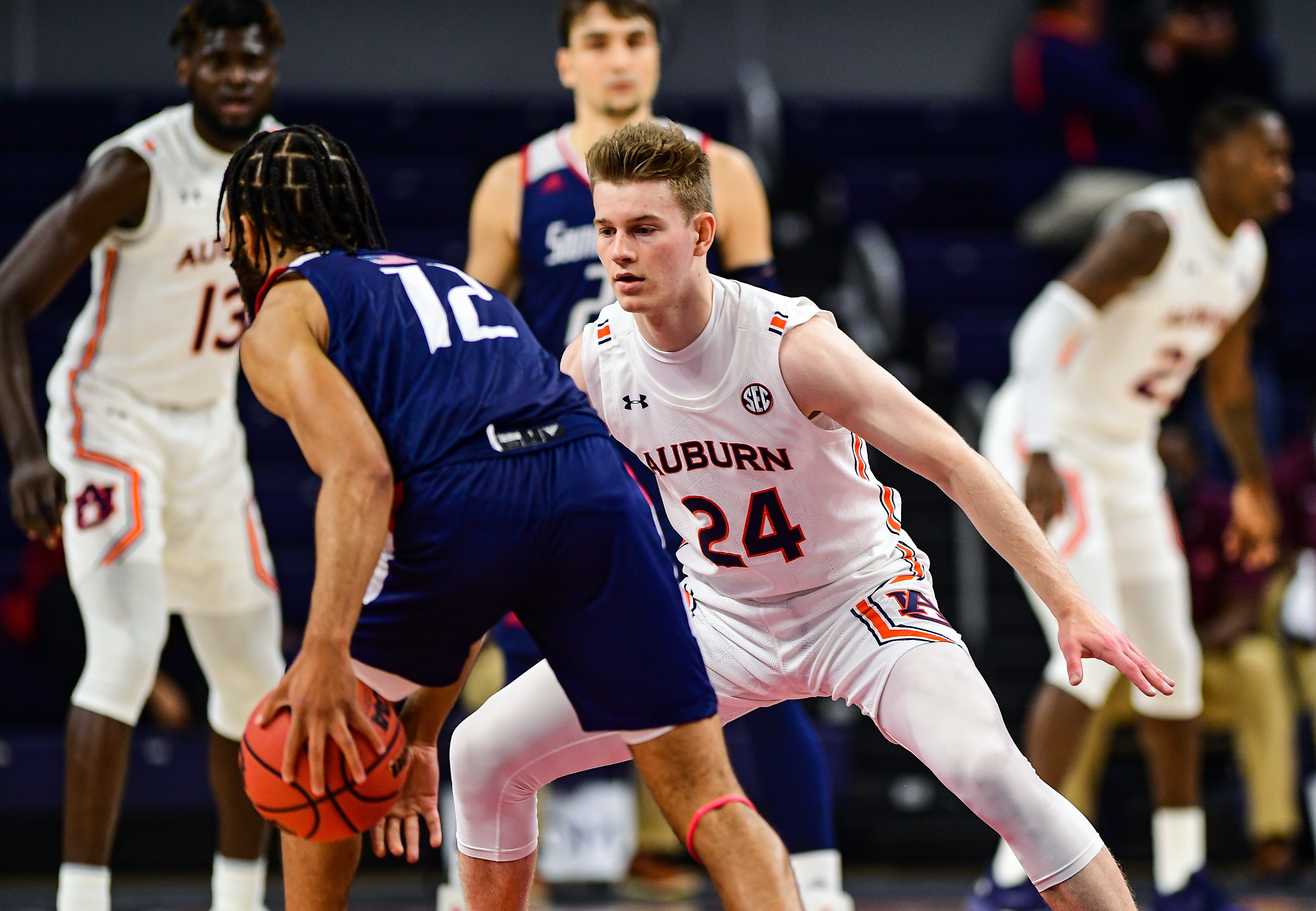 Justin Powell is Auburn basketball's early season MVP in more ways than one