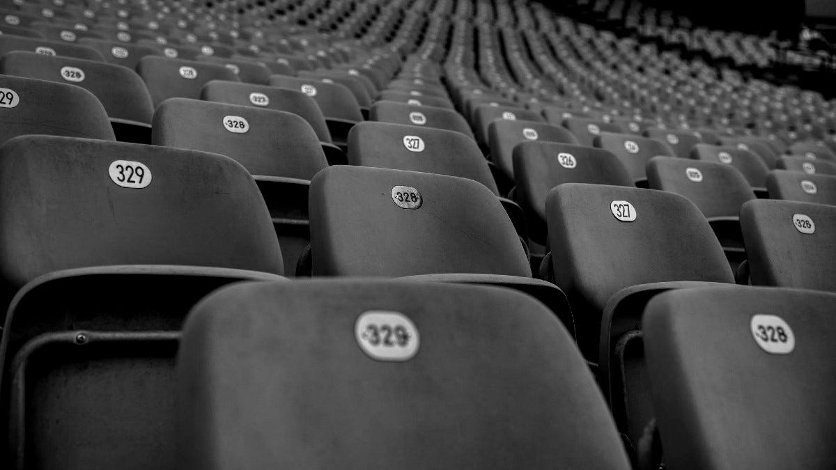 Eclipsados - by Javier Saul - Lunes