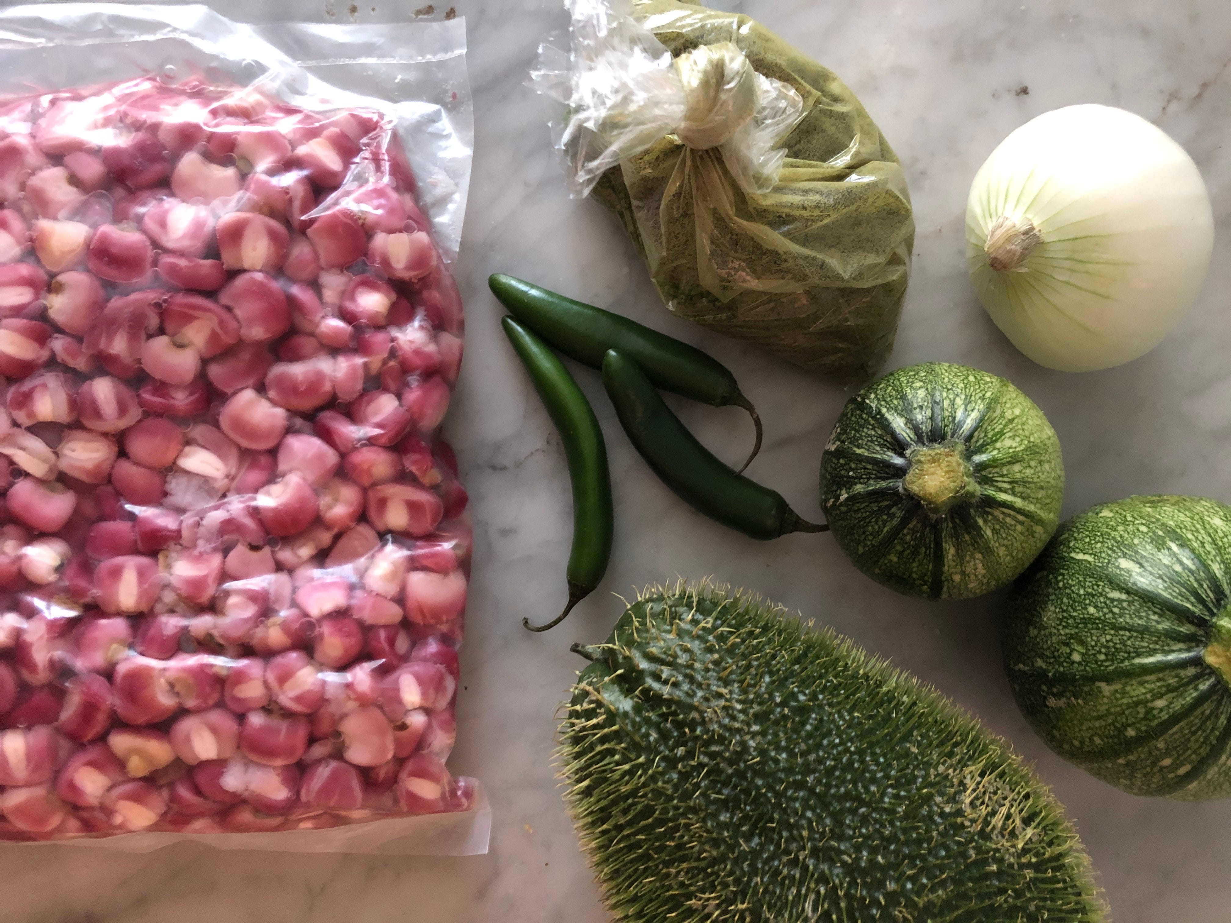 4 ideas to use mole powders and pastes, and one recipe to make mole ...