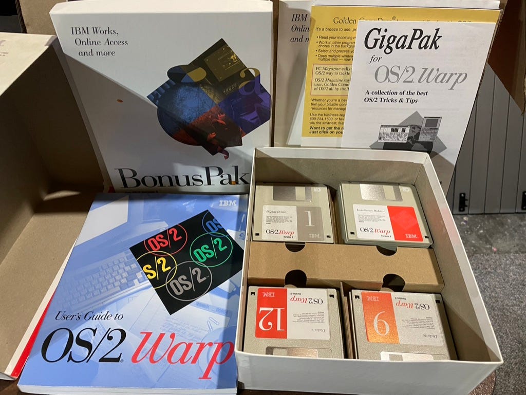 IBM OS/2 Warp was better than Windows - by Paul Lefebvre