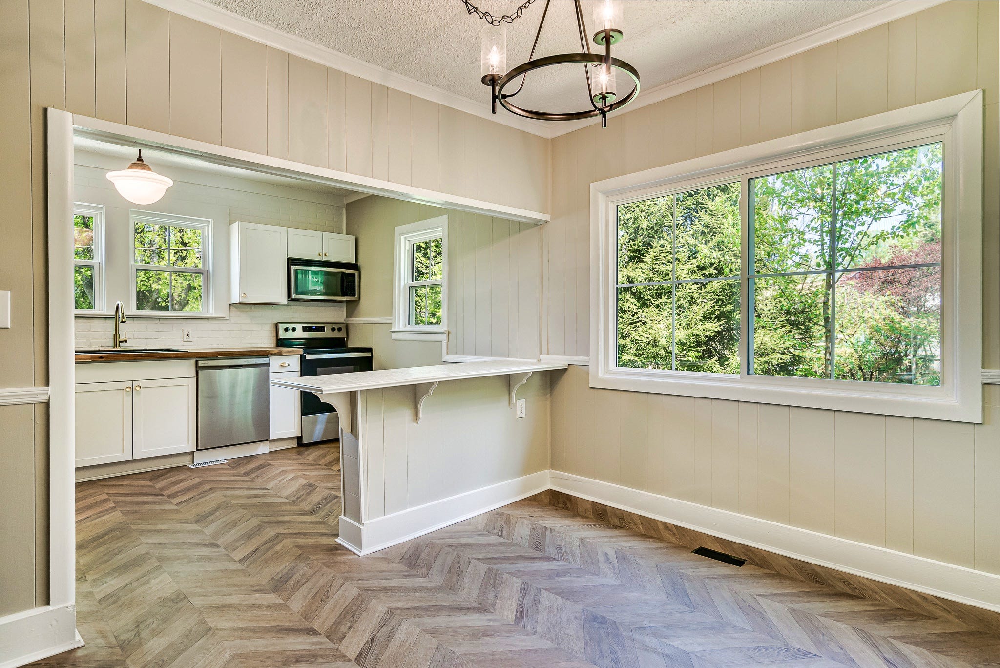 Couple Renovates Historic Home in Cornstalk Heights
