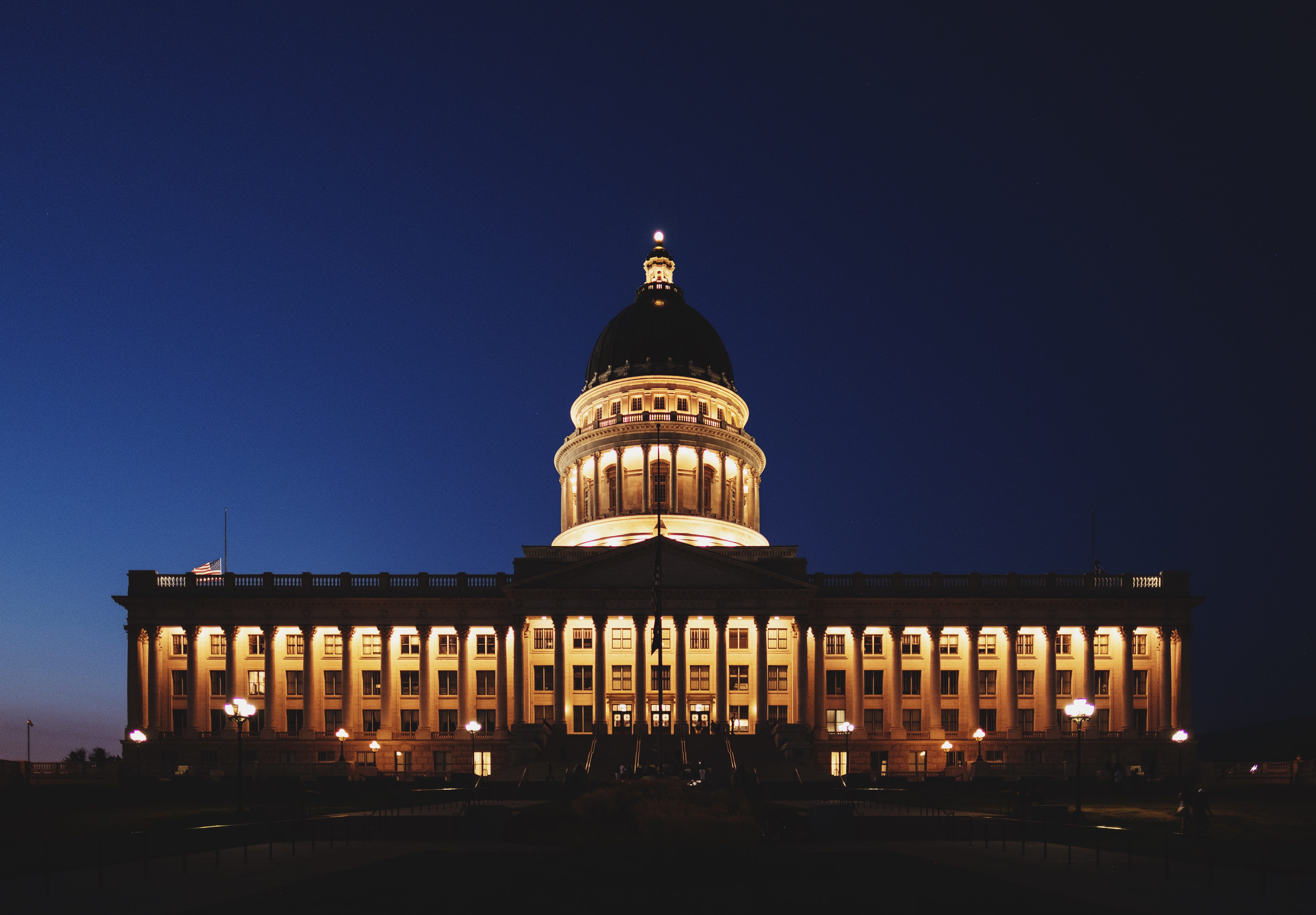 🏛 Utah State Capitol / Part 1 - by Charlie Joslin