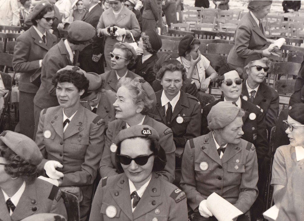 Frances Hesselbein's Drive - by Eric Lindner