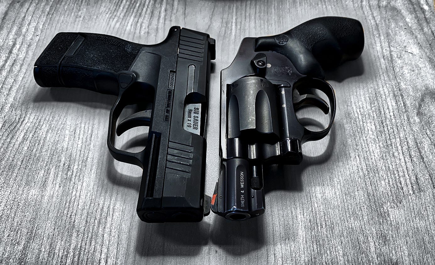 What's the difference between revolver and semi-automatic pistols?