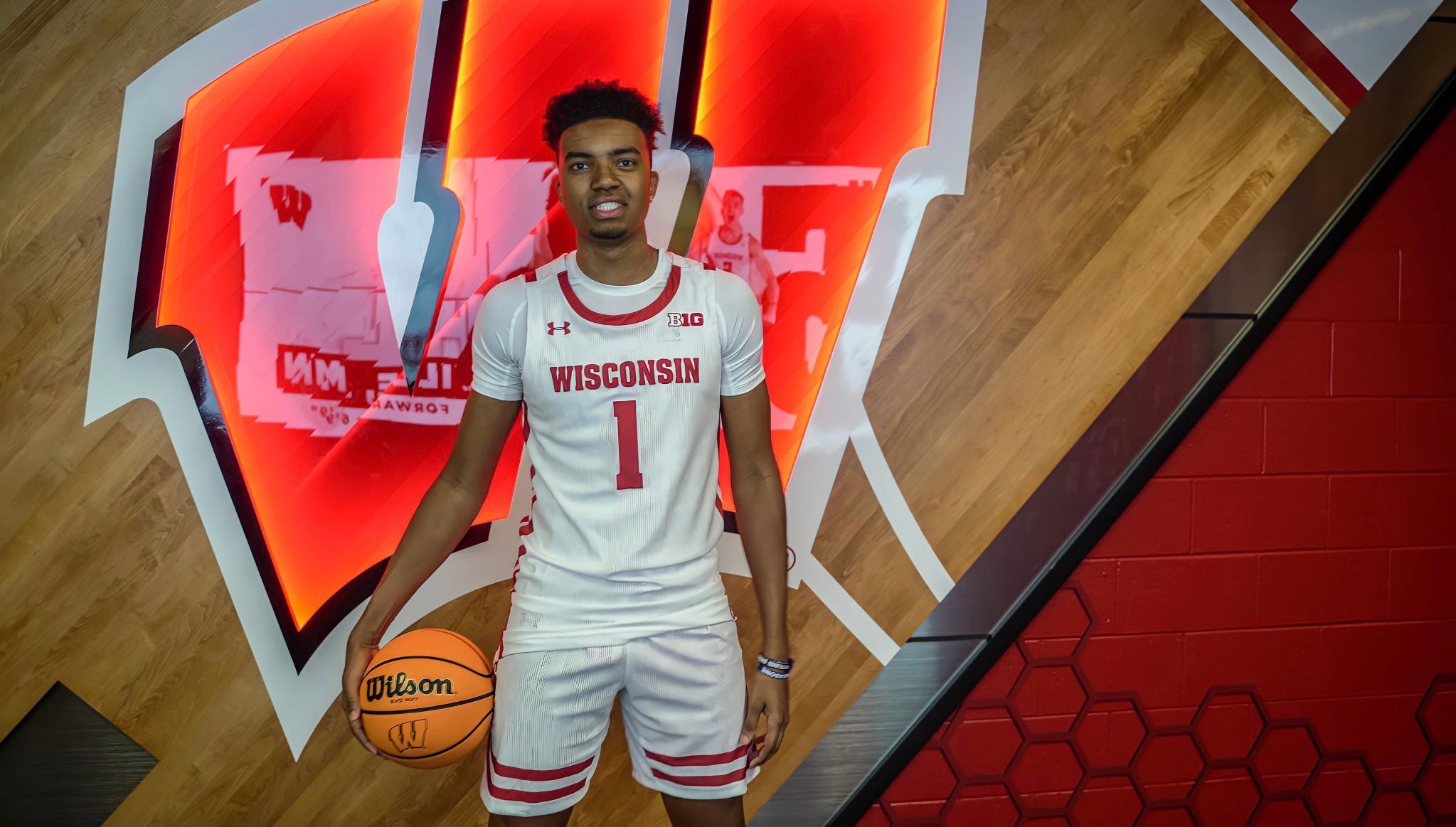 2024 four-star F Royce Parham wraps up an official visit to Wisconsin