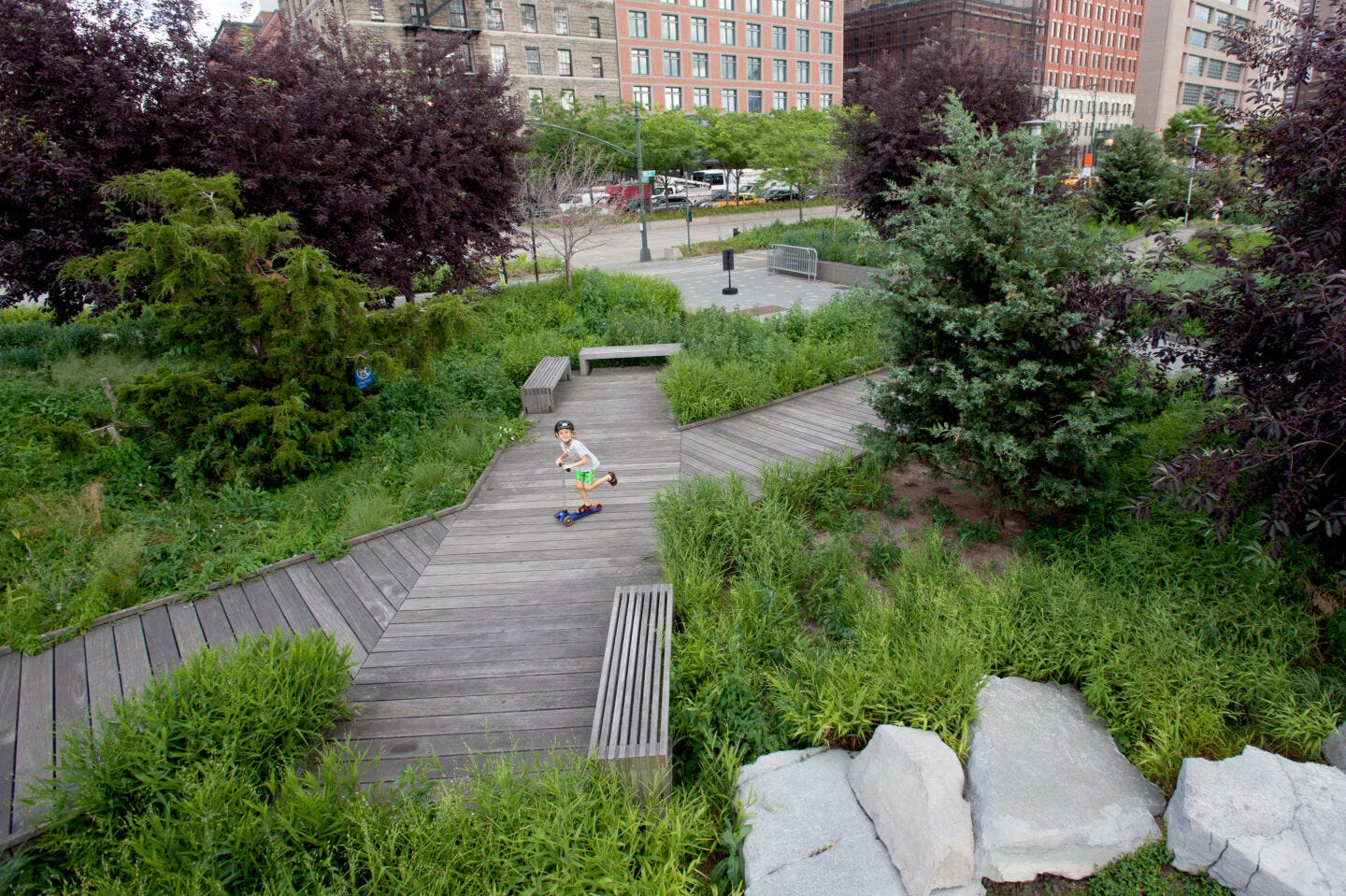The $100,000 Park Bench - by Anne Kadet - CAFÉ ANNE