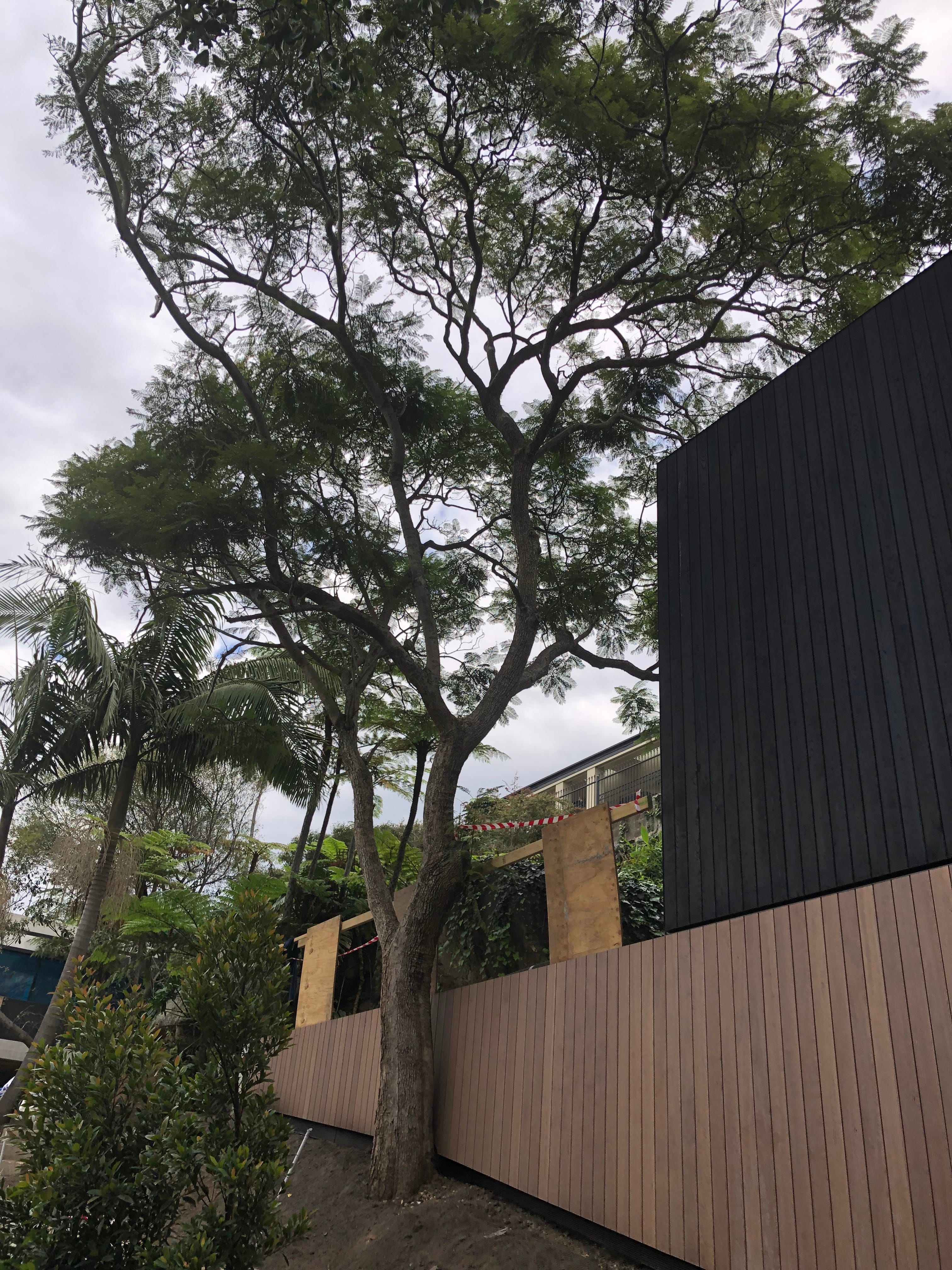 The golf hut.... - by Clive Mayhew - The Golf Hut