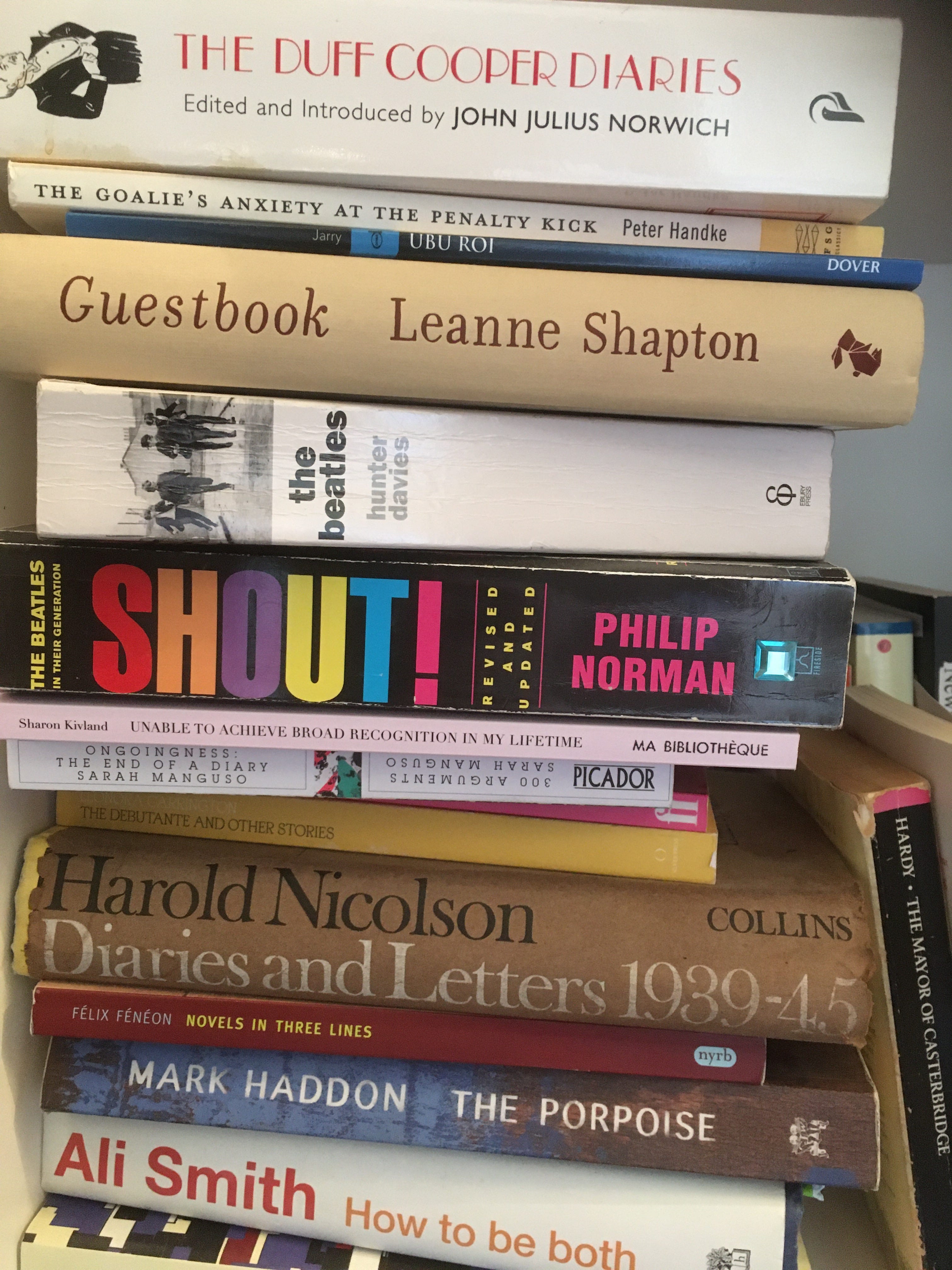 Bookshelves - by Adam Smyth - TEXT!