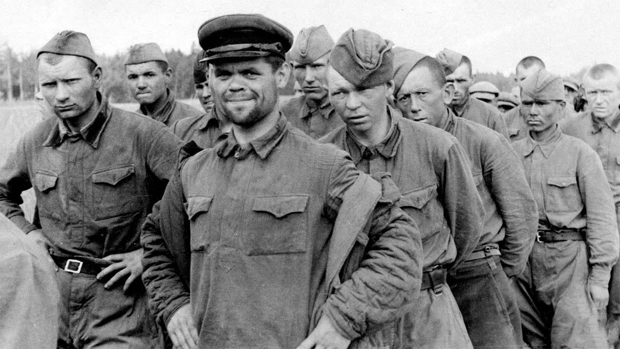 Stalin orders "Not one step back" - by Martin Cherrett