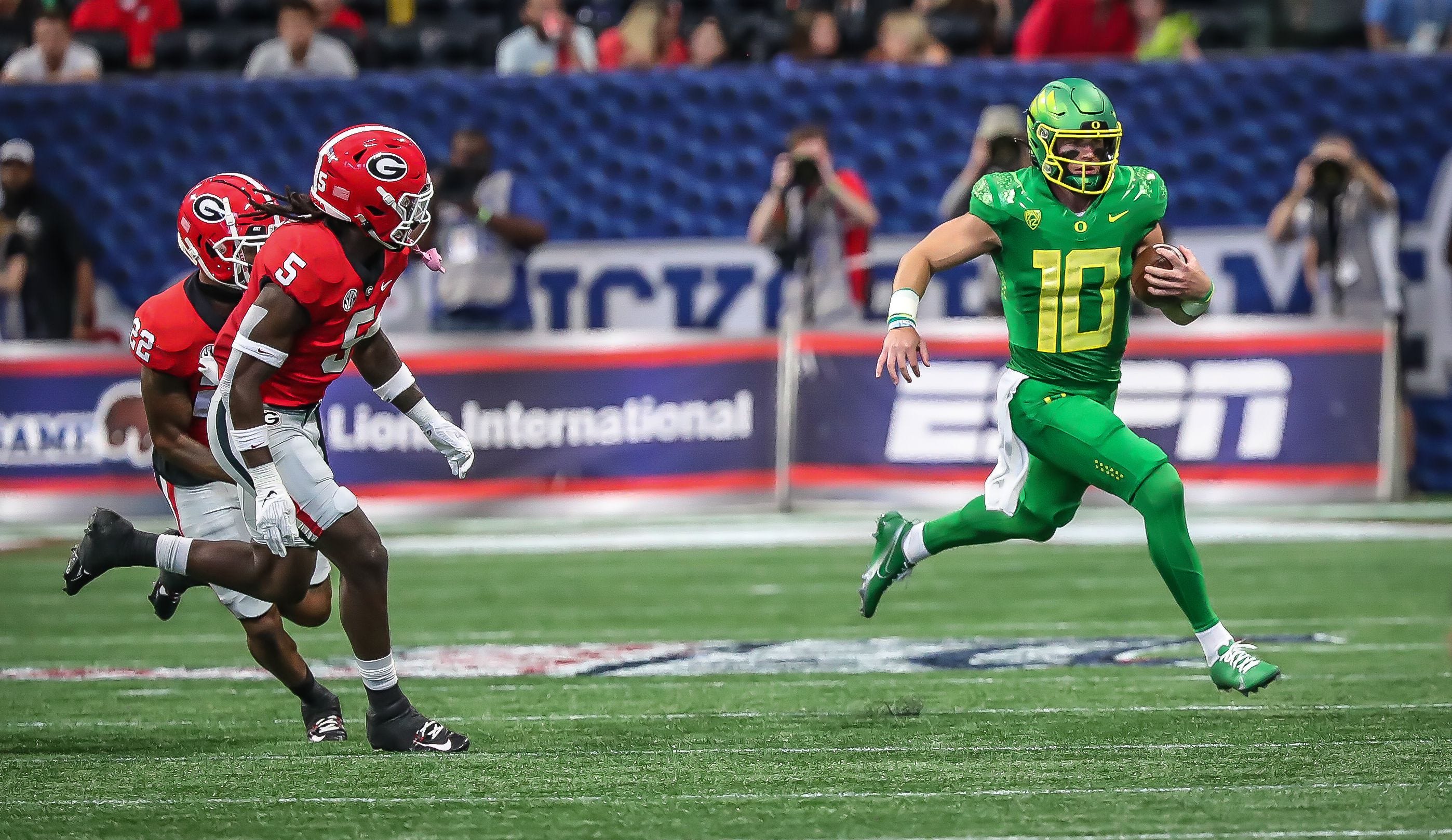 Canzano: Oregon Ducks have a path to playoff