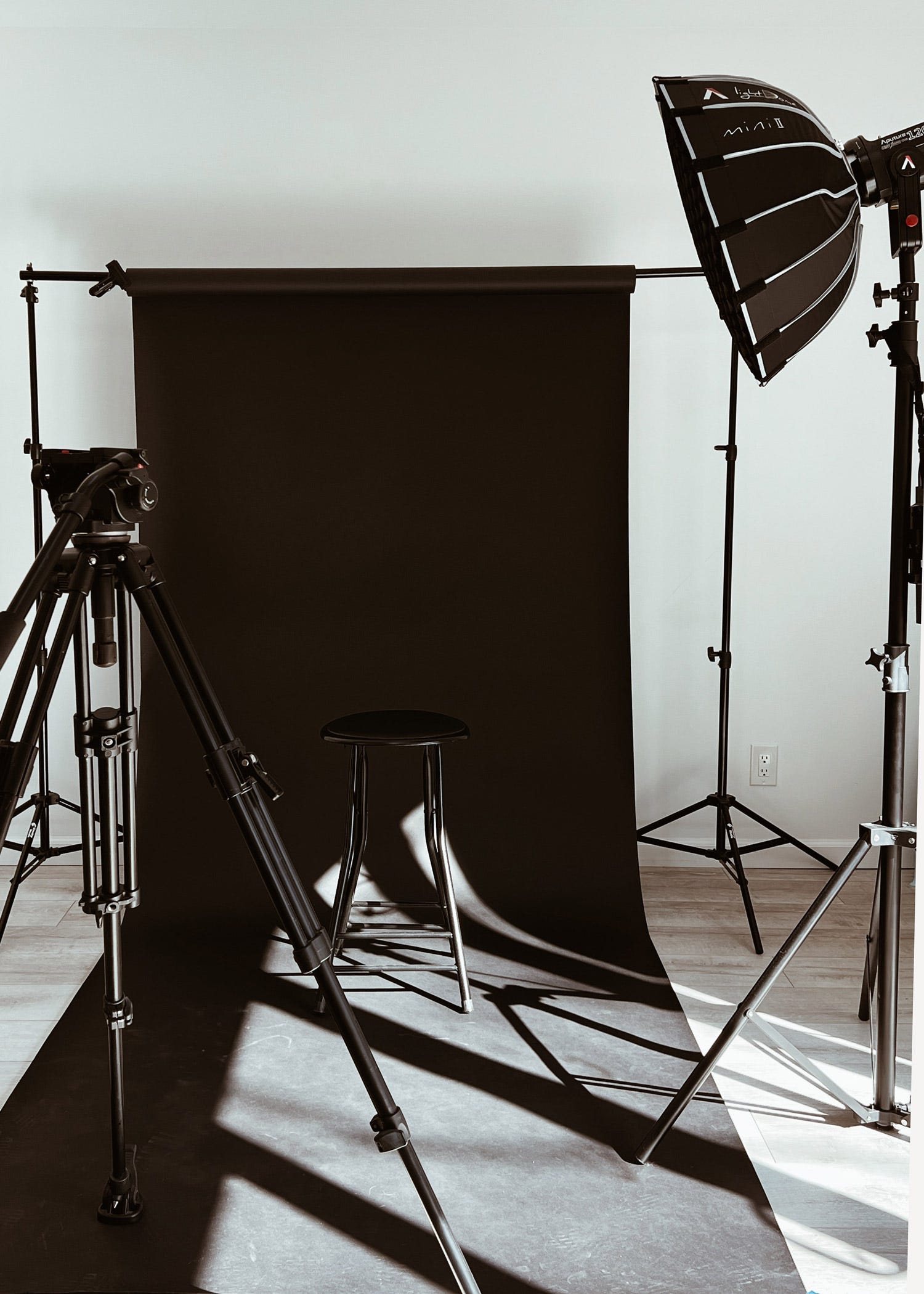 📷 Resetting the Stage - ZADI DIAZ Studio