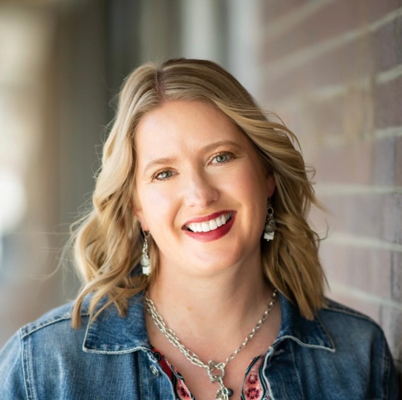 Janelle Holden | Substack