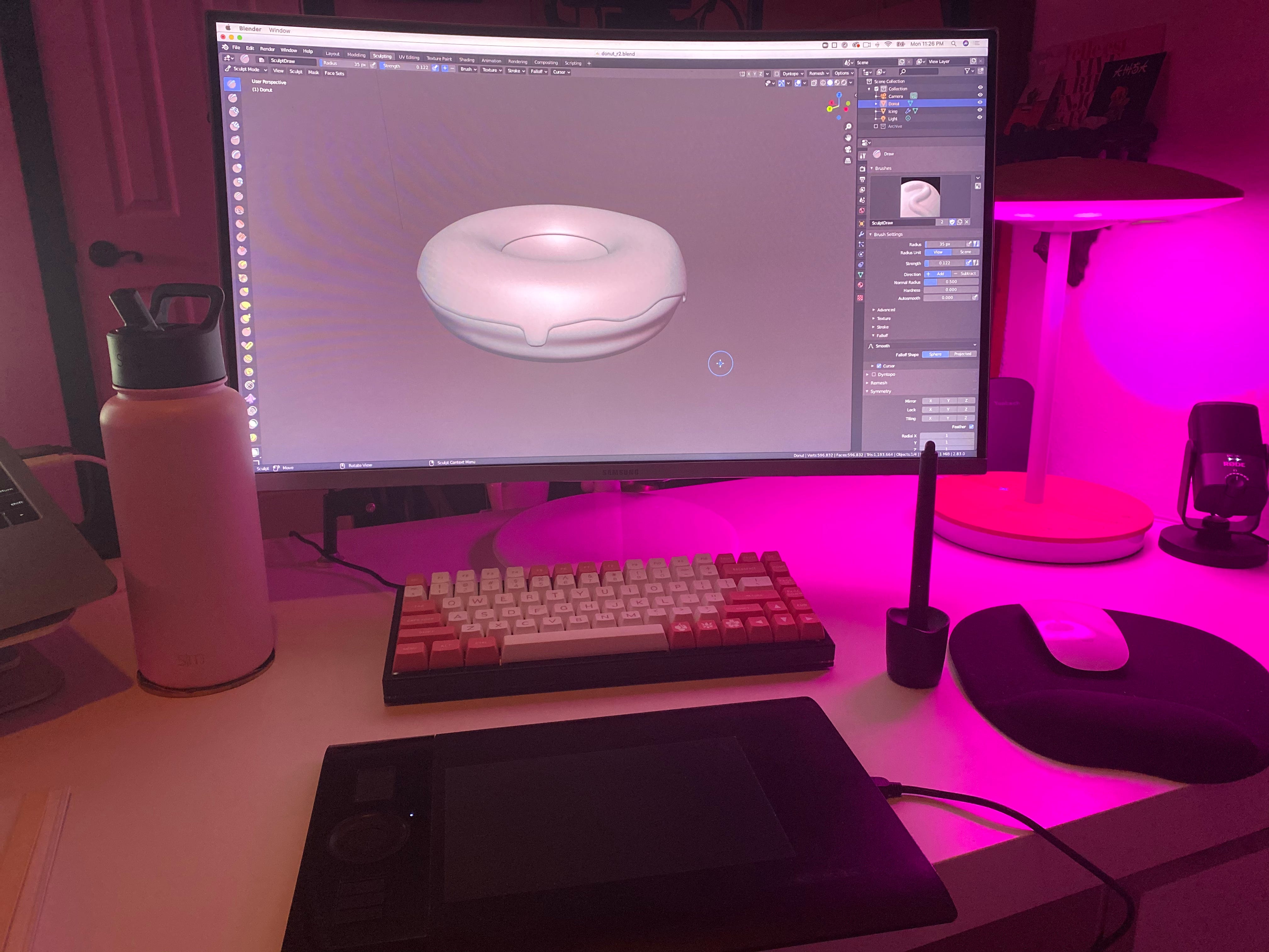 028 - Kate Kassab - by Ryan Gilbert - Workspaces