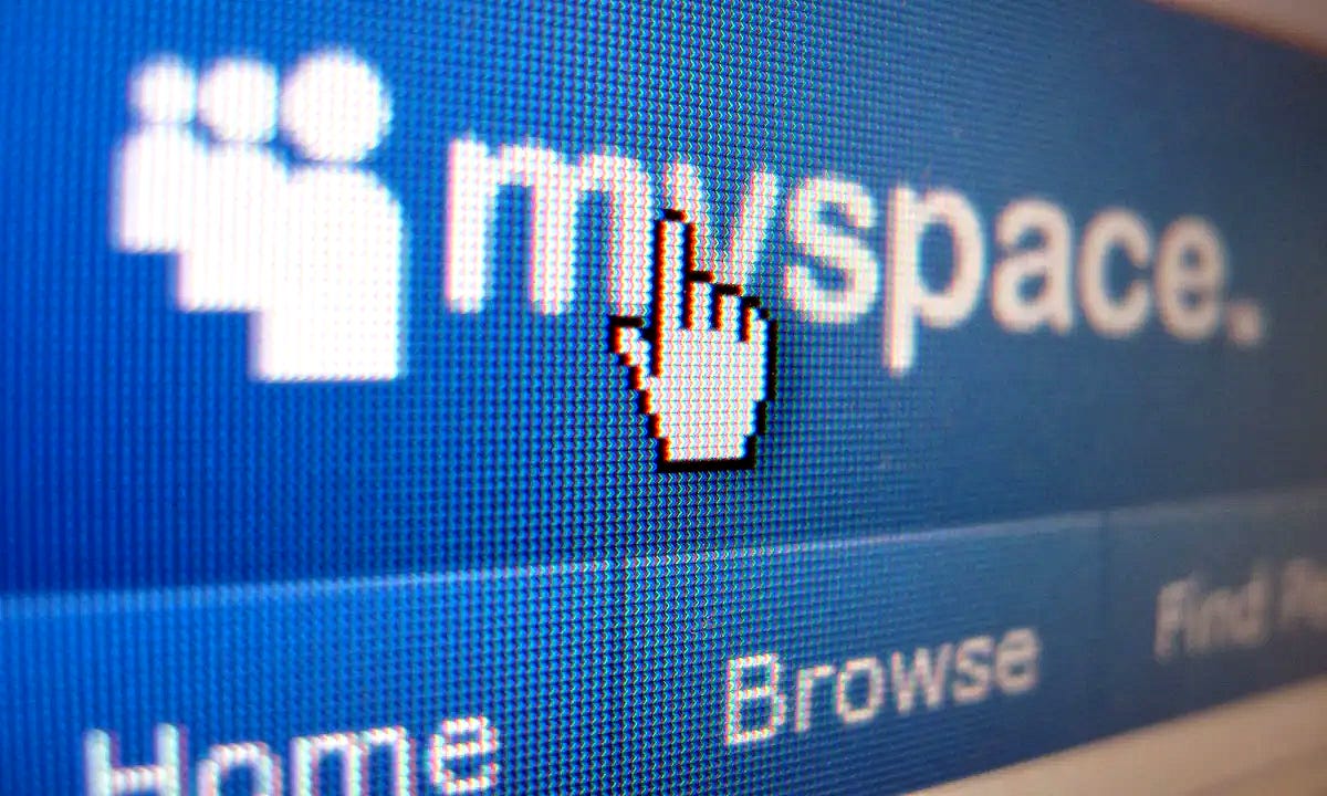 Why Did MySpace Fail By Alias The BURNER Why Did MySpace Fail By Alias The BURNER