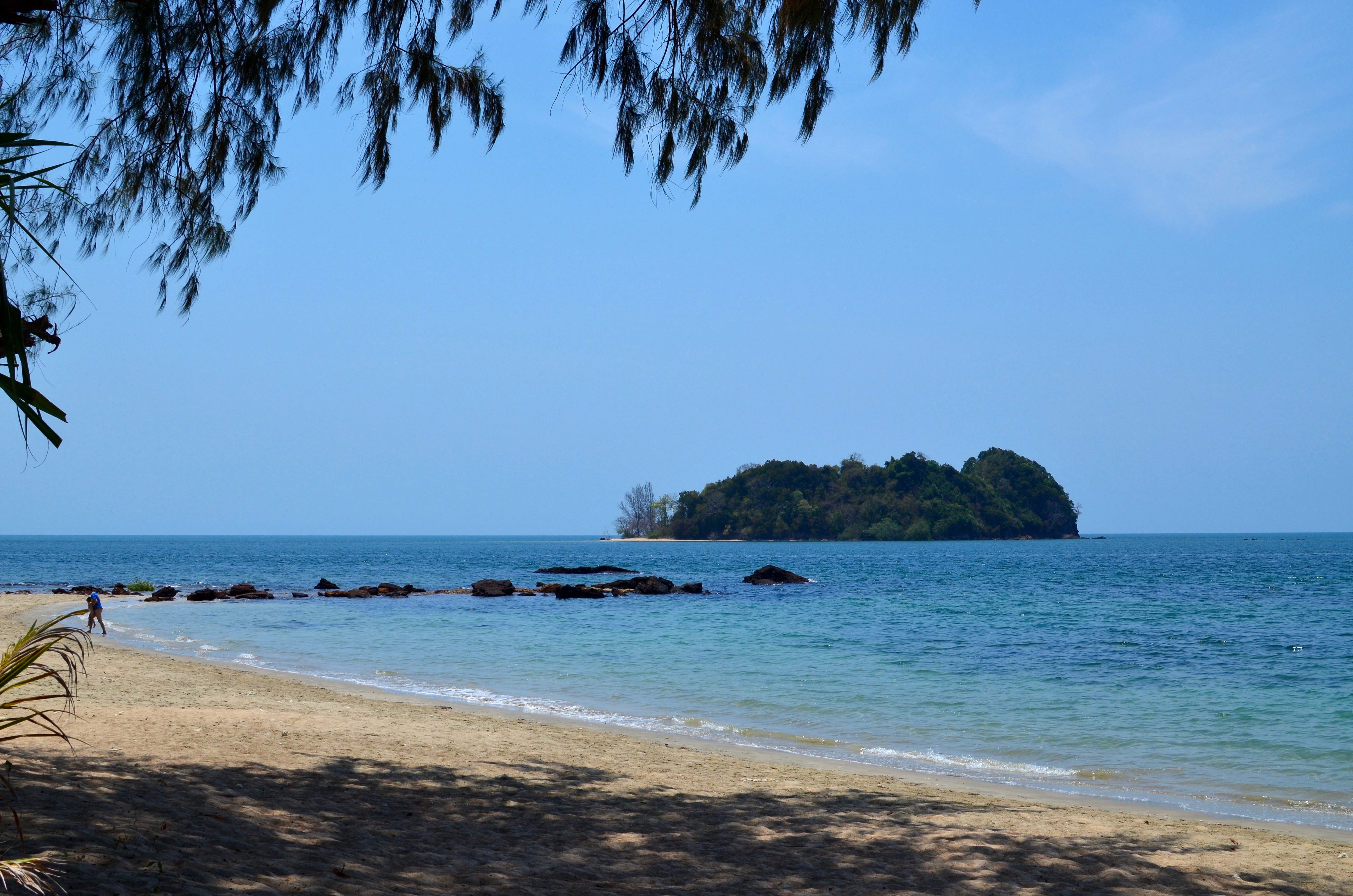 Ko Jum / Pu: Beach walks and bike rides - by David Luekens
