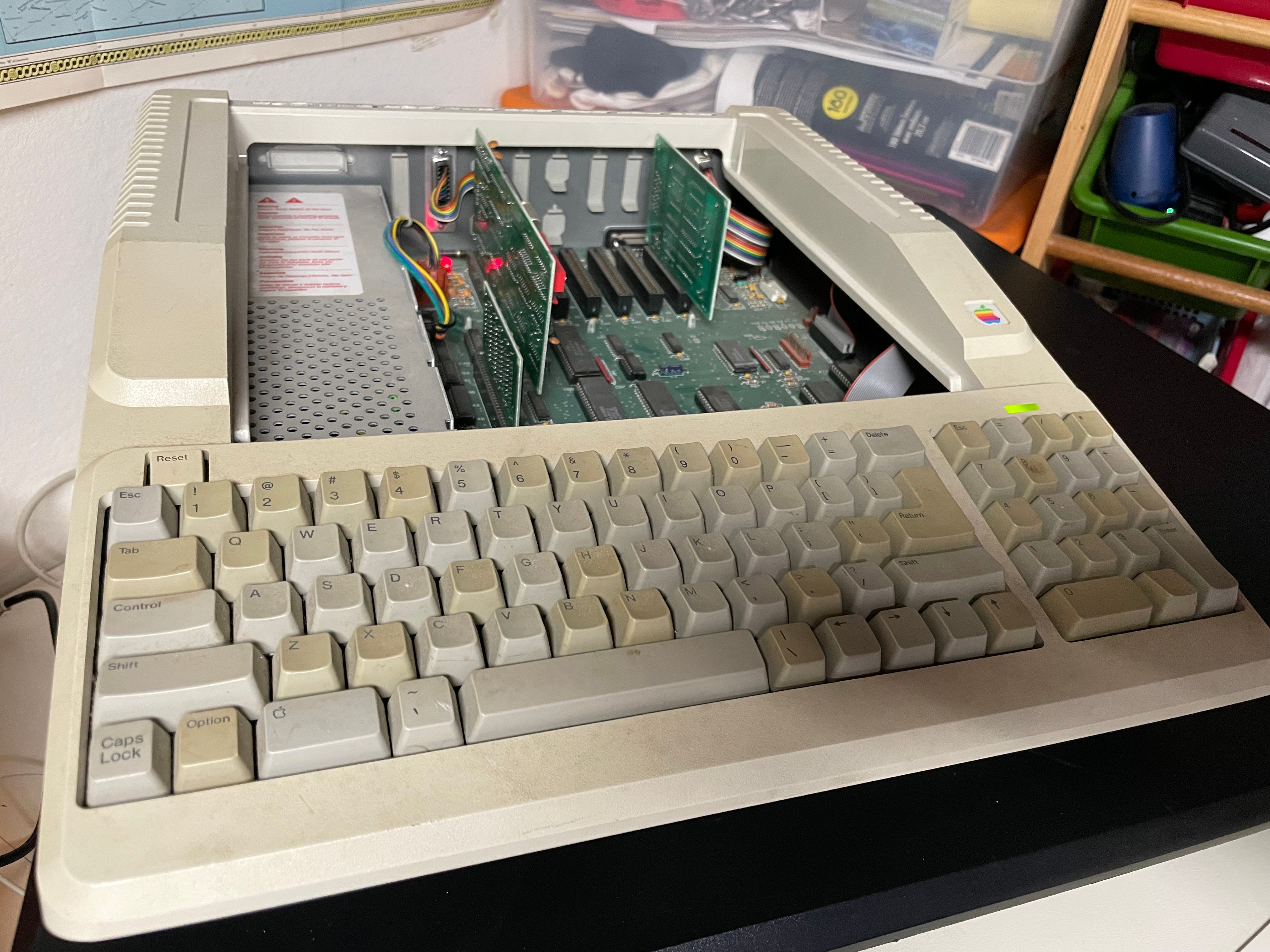 Reviving an Apple IIe with a new power supply