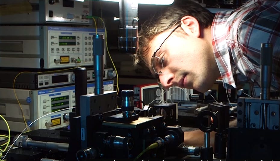 PsiQuantum Breakthrough in Architectures for Error-Corrected Quantum Computing