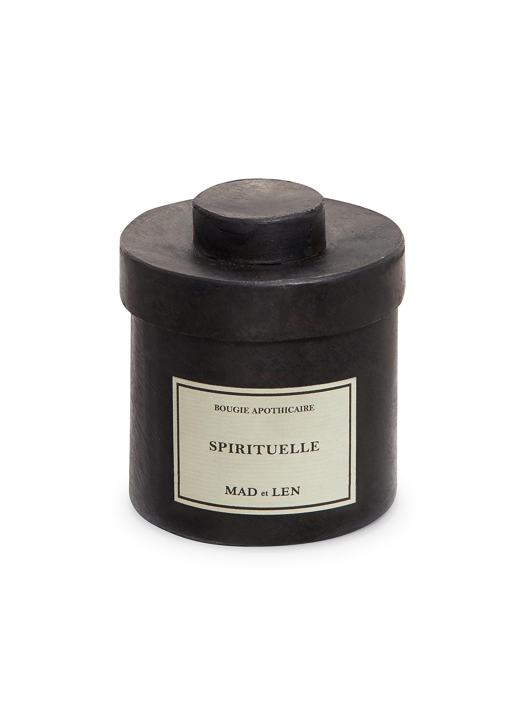 Seal of Approval: Alexandra Recommends #004