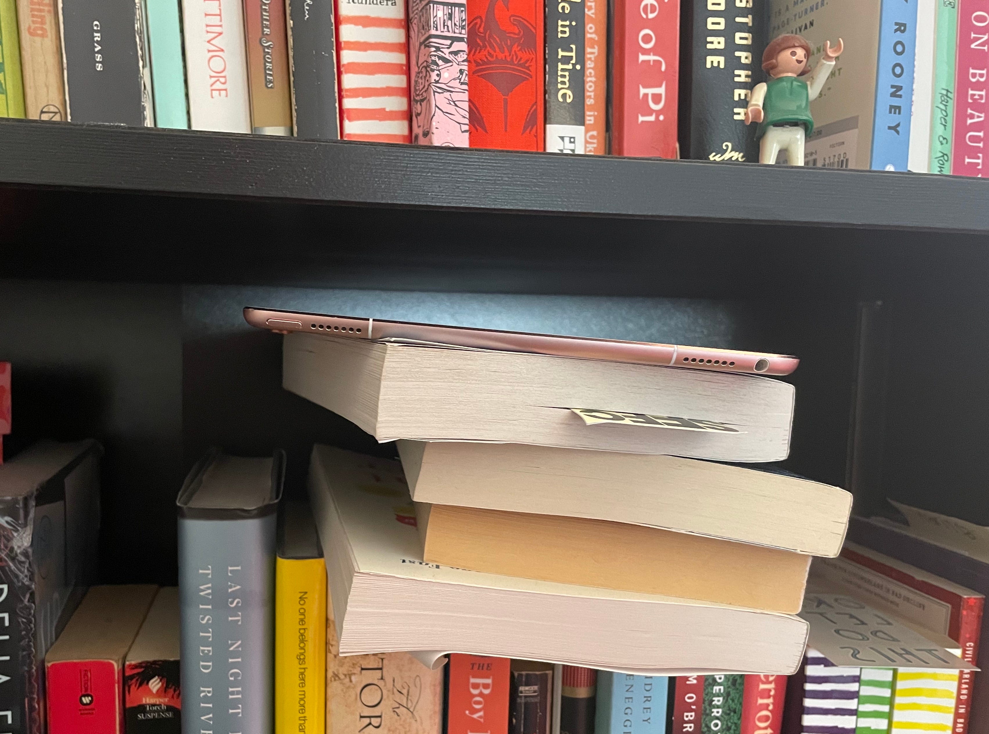 The Missing Volume - Marissa Flaxbart's Metaforia