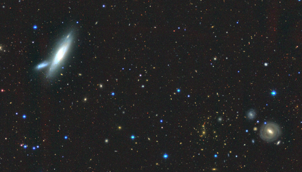 What do galaxies look like? Learning from autoencoders