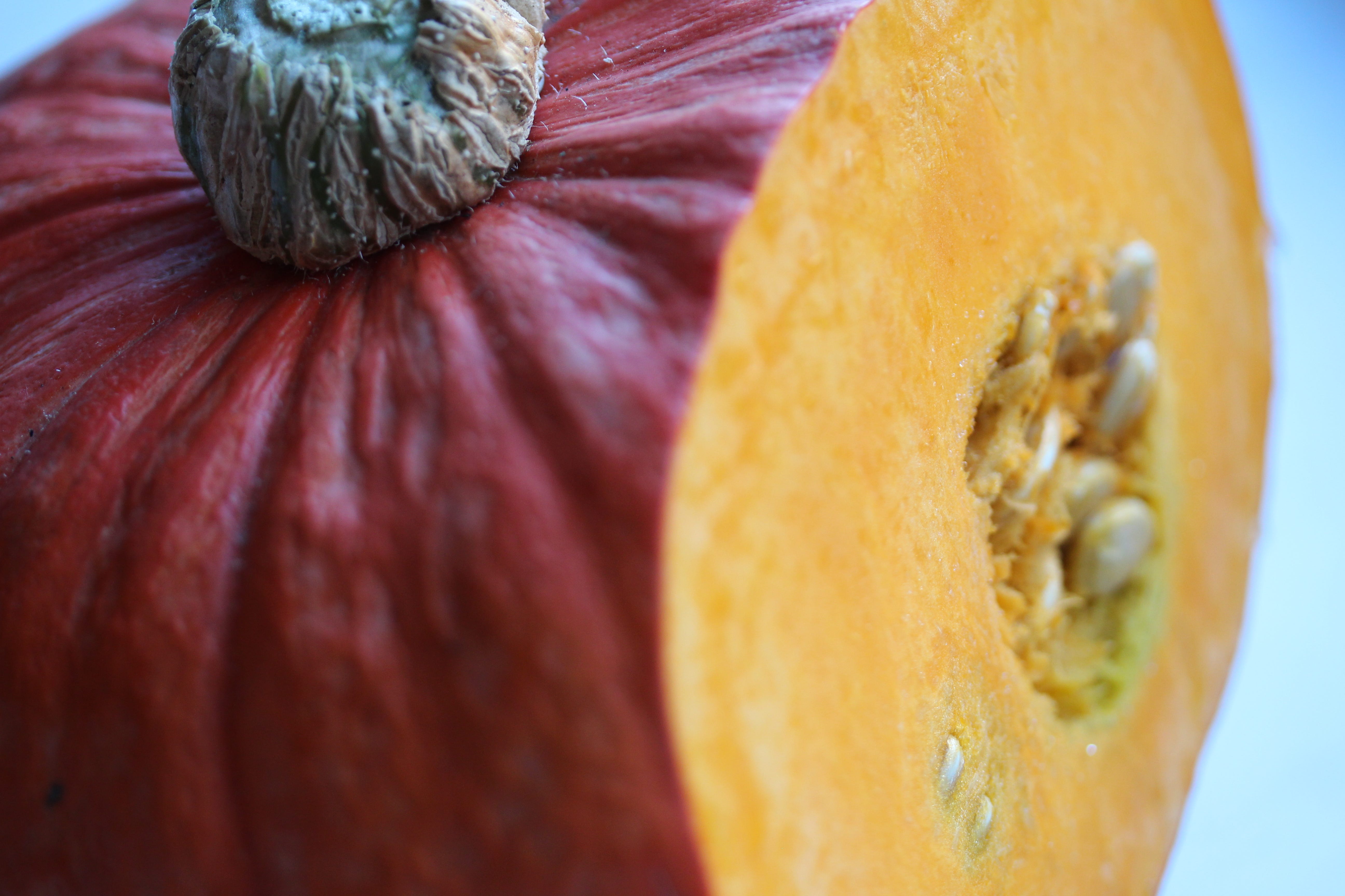 Can you Meet the Edges with me? - by Helene Leeds