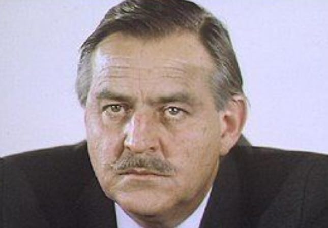 Here Is the News - by Gordon Torr - My English Traits