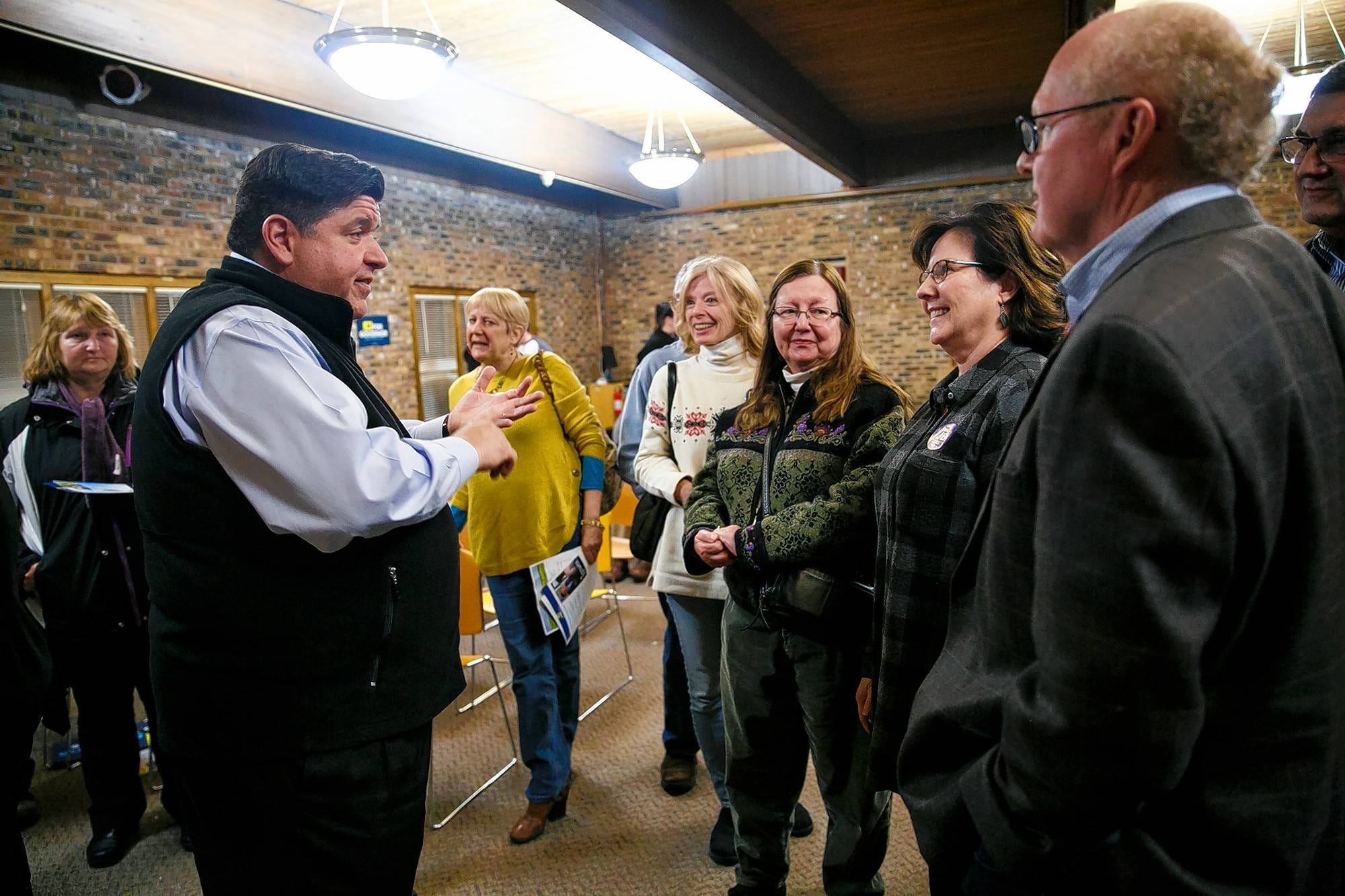 THE ILLINOIZE: Monday Free for All - by Patrick Pfingsten