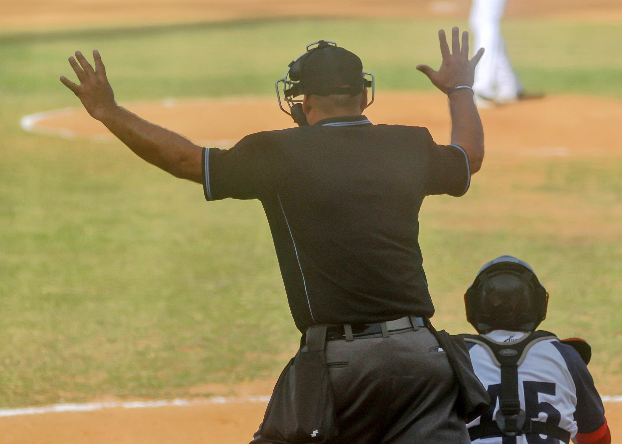 Números mágicos - by Yirsandy Rodríguez