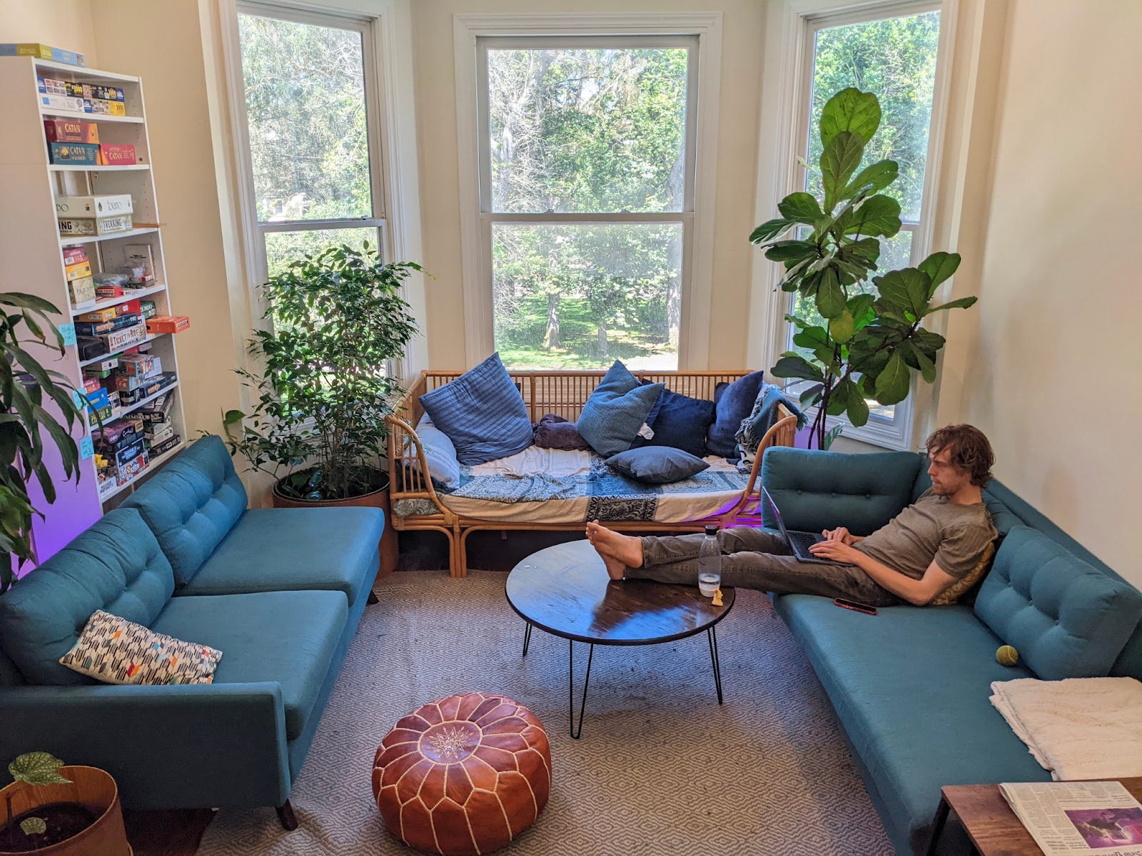 Connecting a multi-unit home to facilitate community living