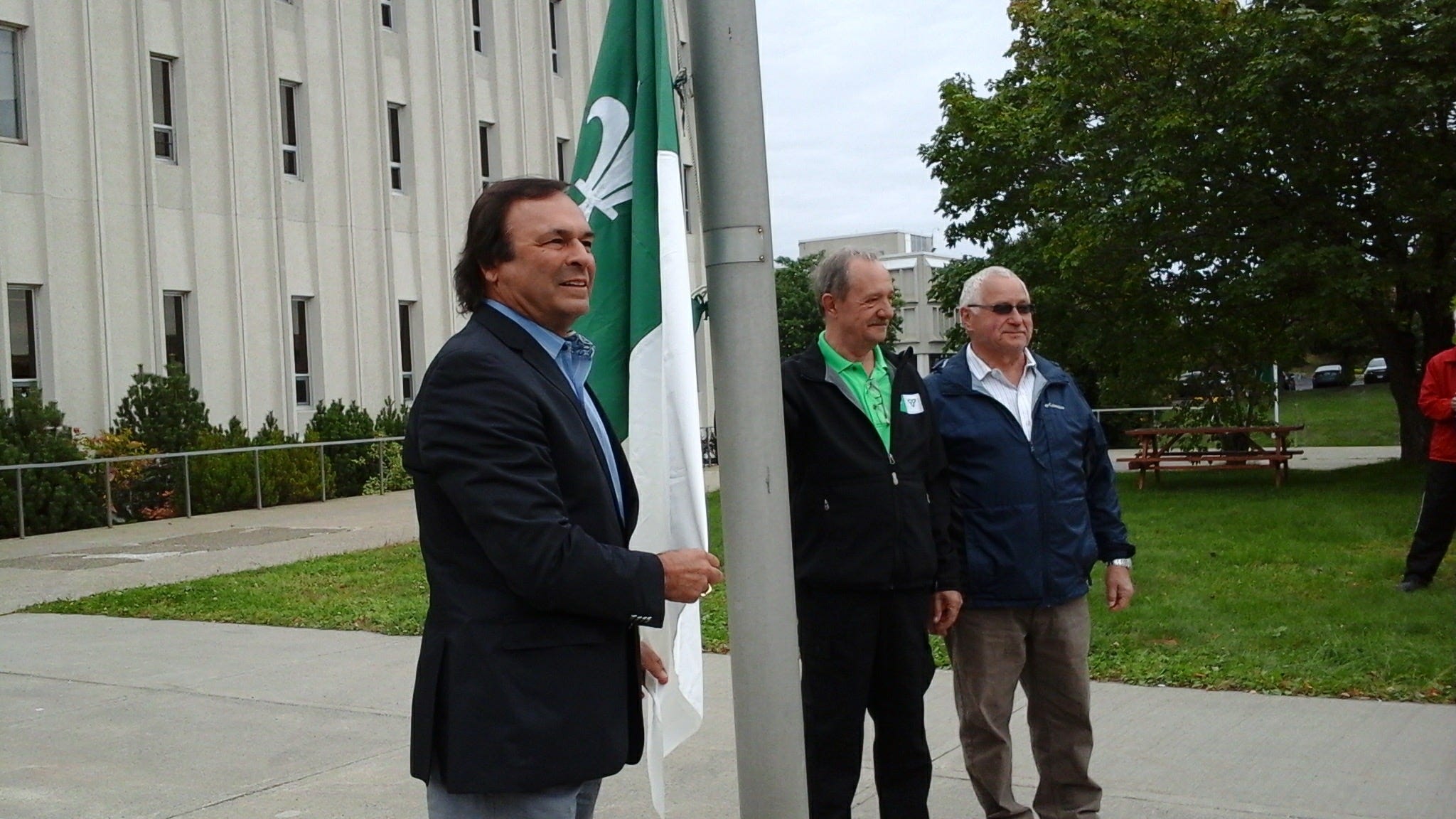 Le drapeau franco-ontarien | The Franco-Ontarian Flag