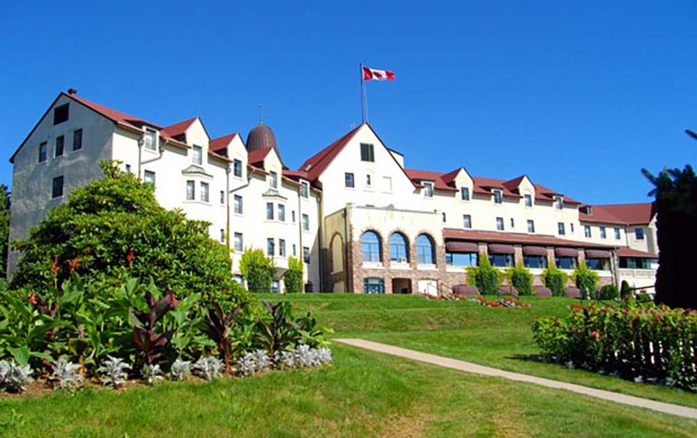 Digby Pines: A grand hotel rises to the level of high tides