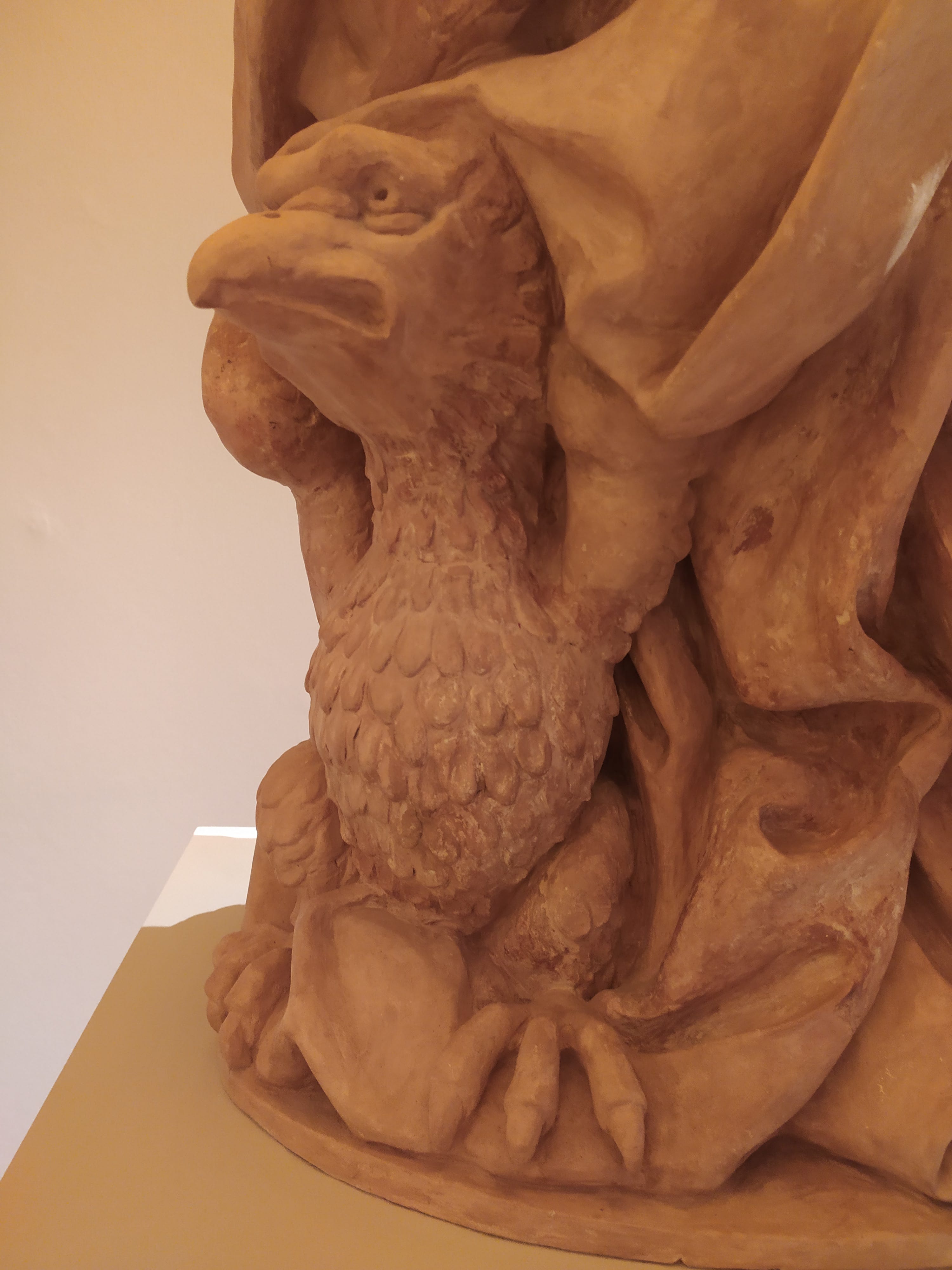 Virgin Mary sculpture - by Titus Techera