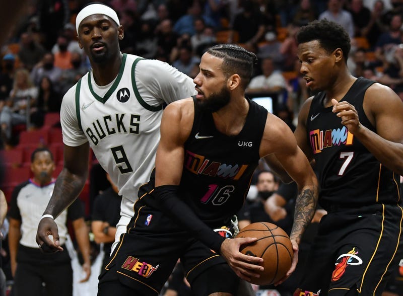 Vruća (pre)uzimanja: Bratec Martin - by Gee Spot