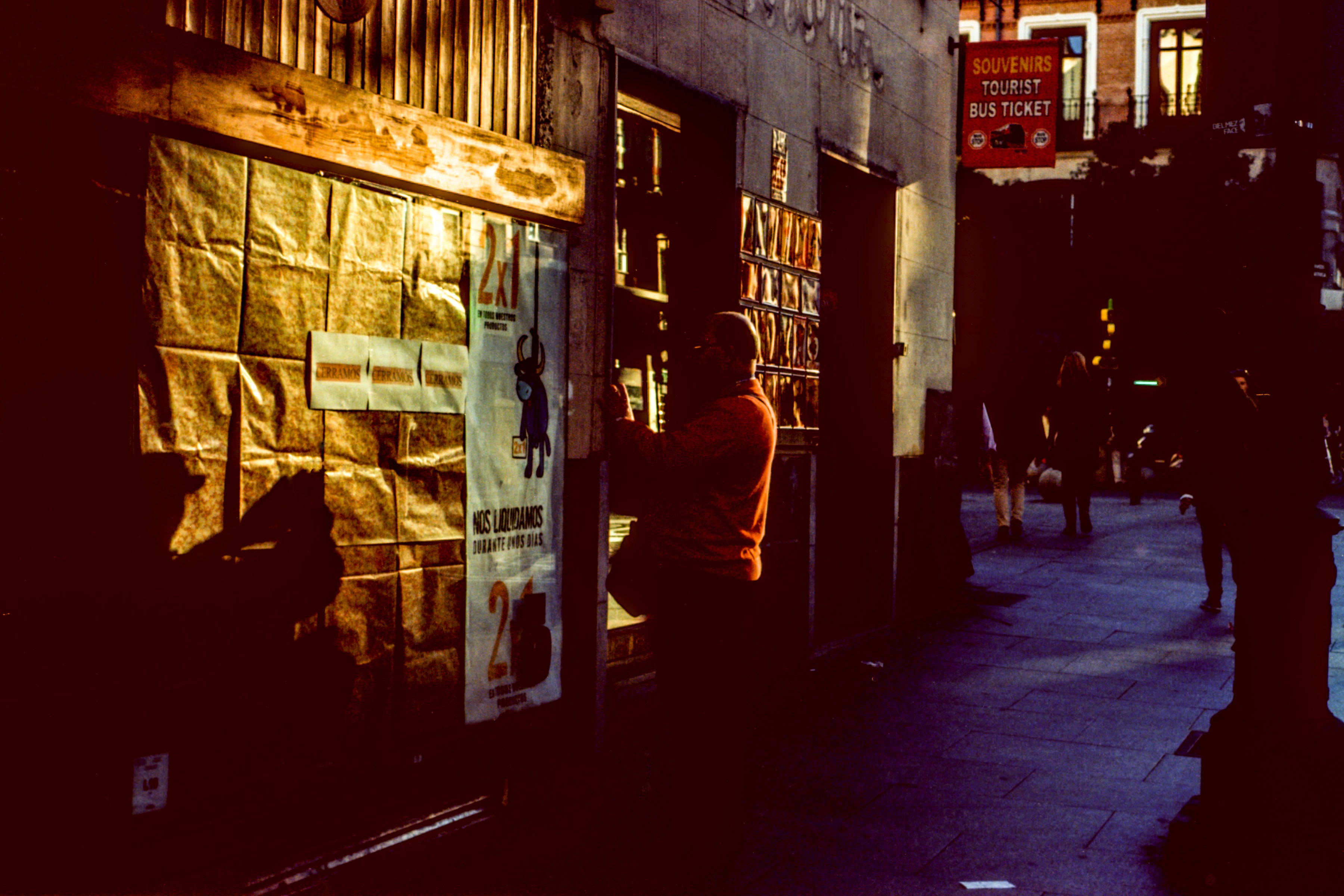 Golden hour - by Richard Partridge - I00 Real People