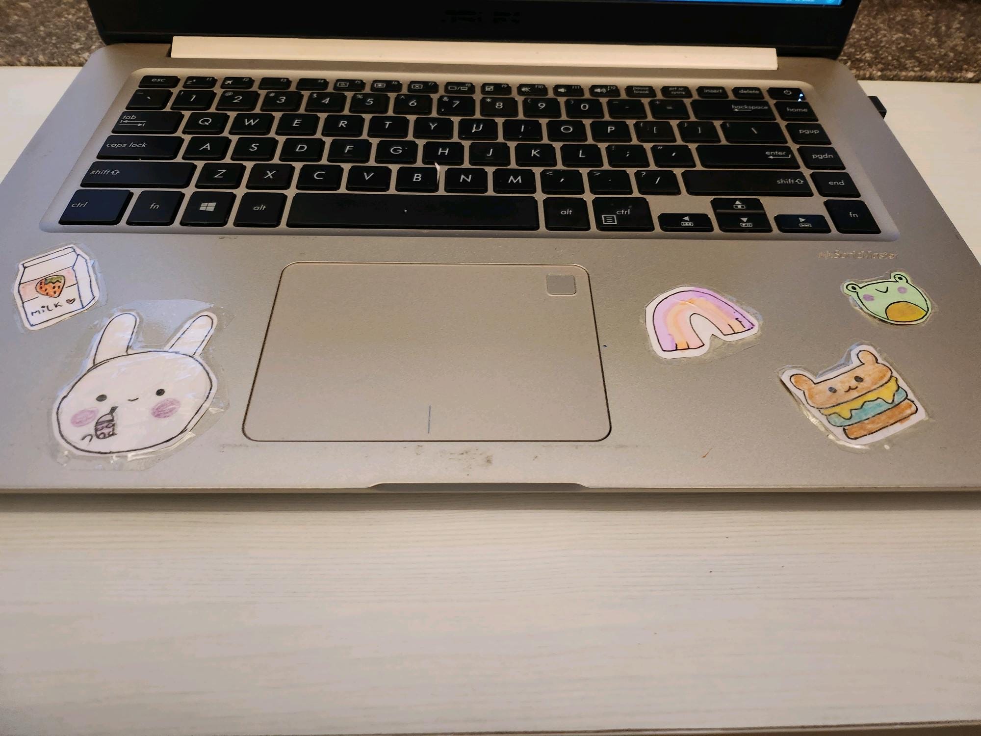 DIY stickers! - by meeraaa★ and zoee 🛹 - Utopia