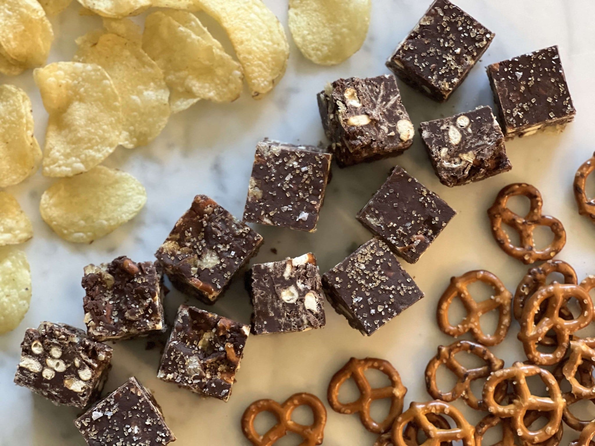 Easy-peasy, salty-sweet chocolate fudge with pretzels and chips