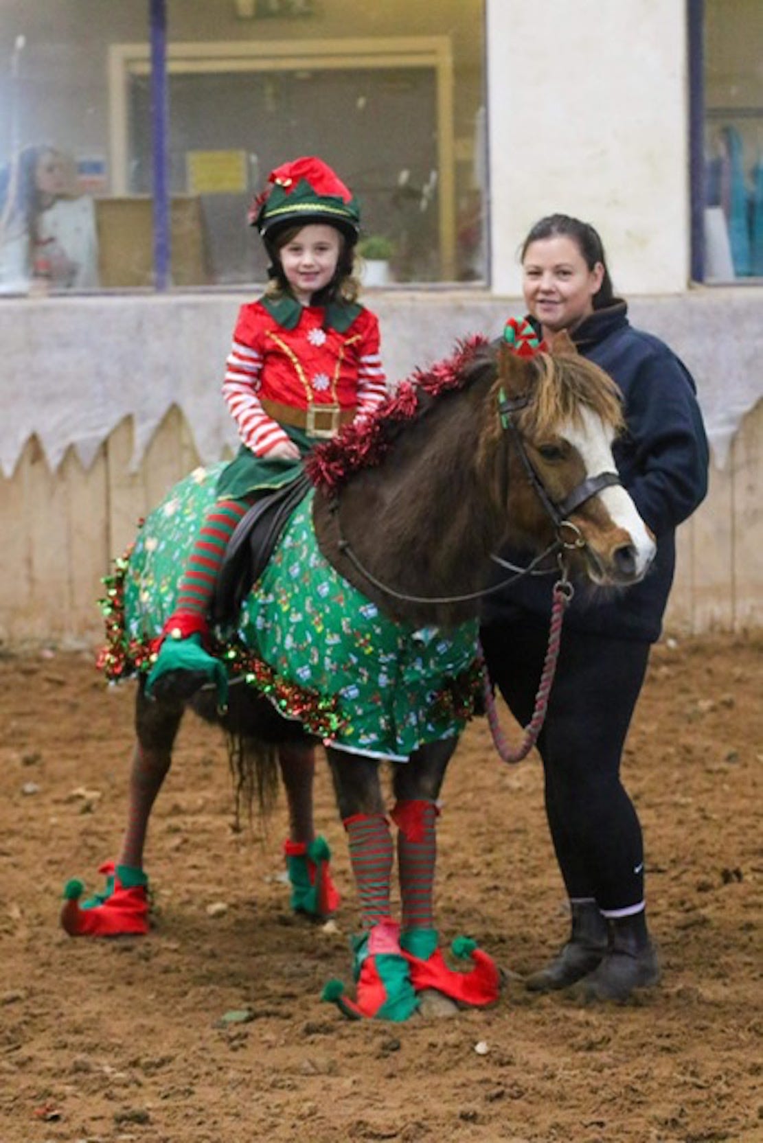 Rain stops for Santa's arrival at Knockagh View