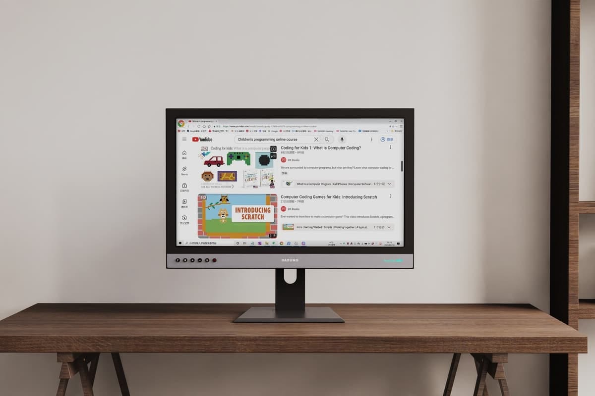 25.3-inch color E Ink monitor gets a screen refresh boost - ePaper ...