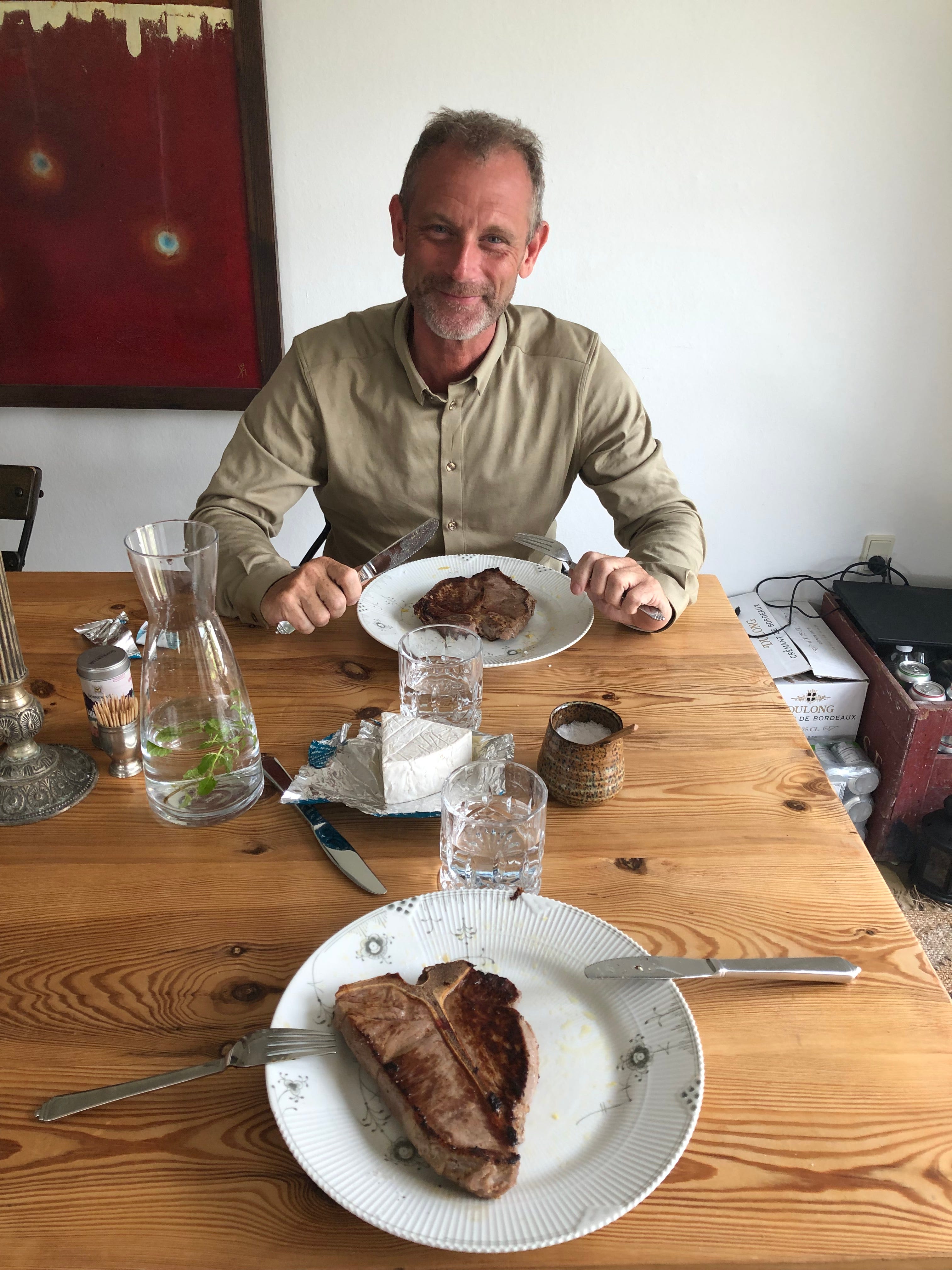 Om kødspiser-diæt og skolesystemet - by Flemming Blicher